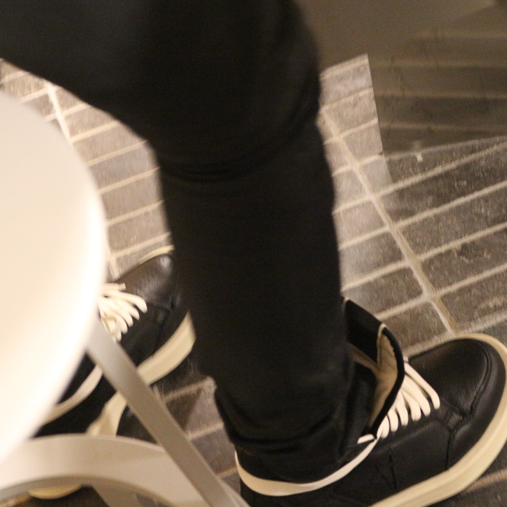 Andi (@rick_owens) 님의 게시물 | KREAM