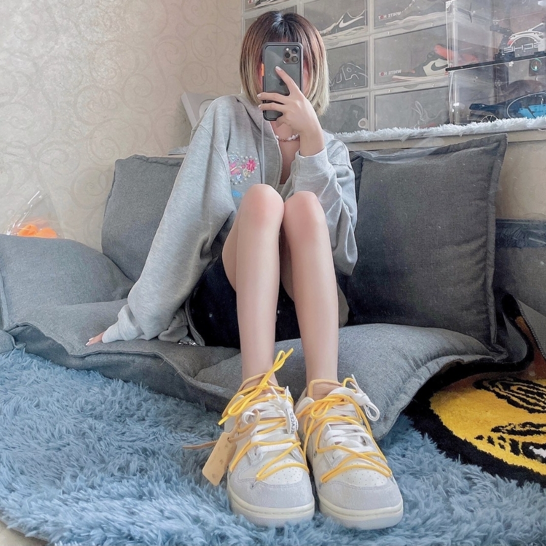 서빈 (@isgstudio) 님의 게시물 | KREAM