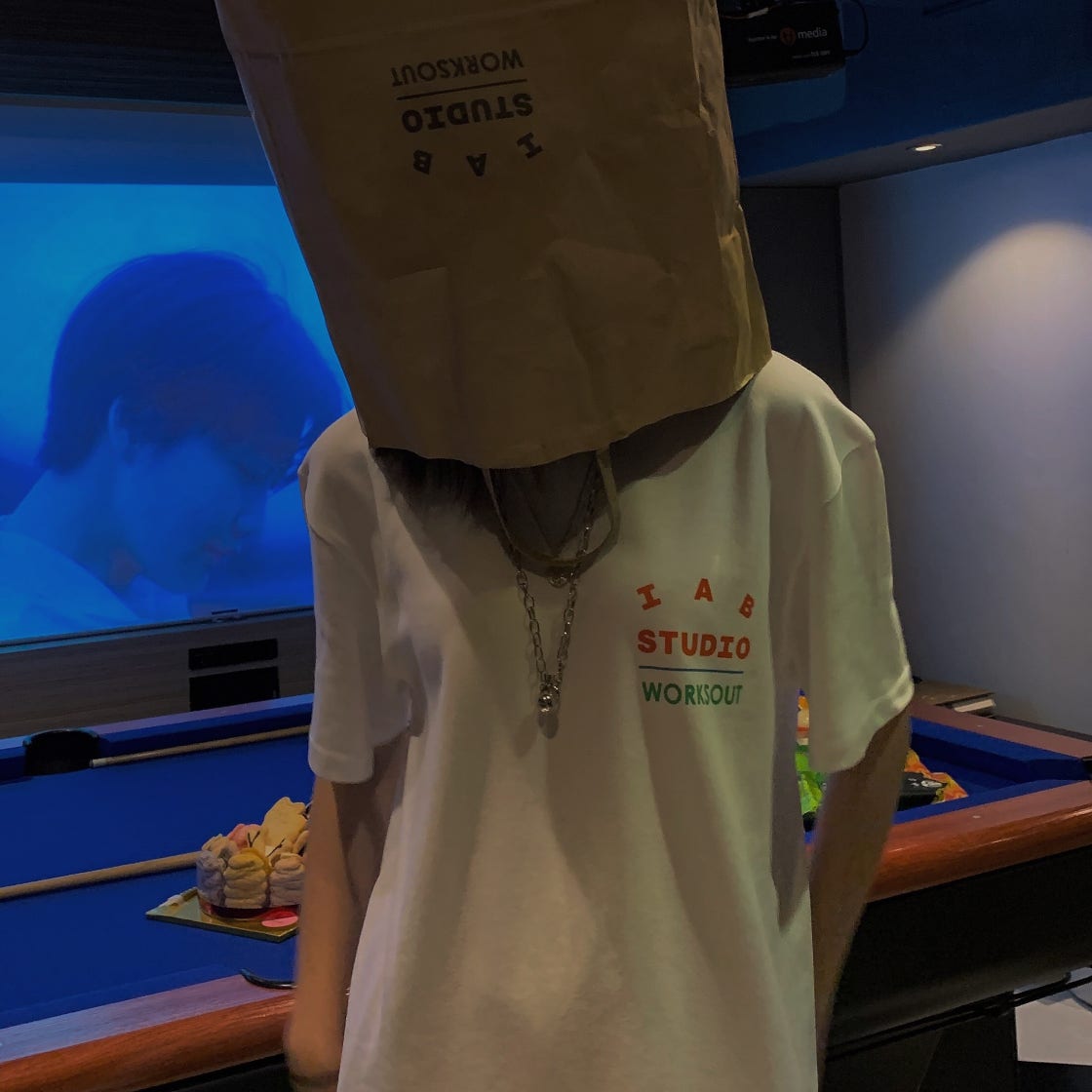 yo o (@wzzzz) 님의 게시물 | KREAM