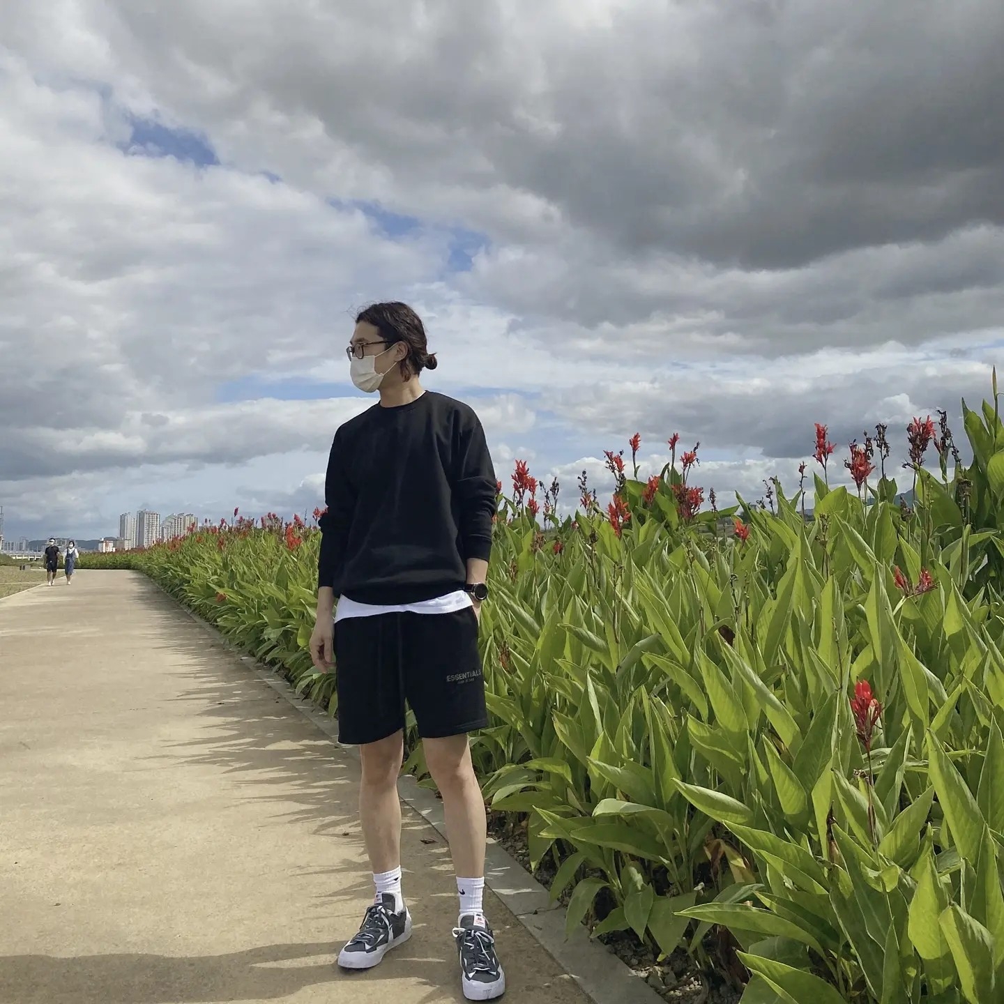 kkk (@m_______m) 님의 게시물 | KREAM