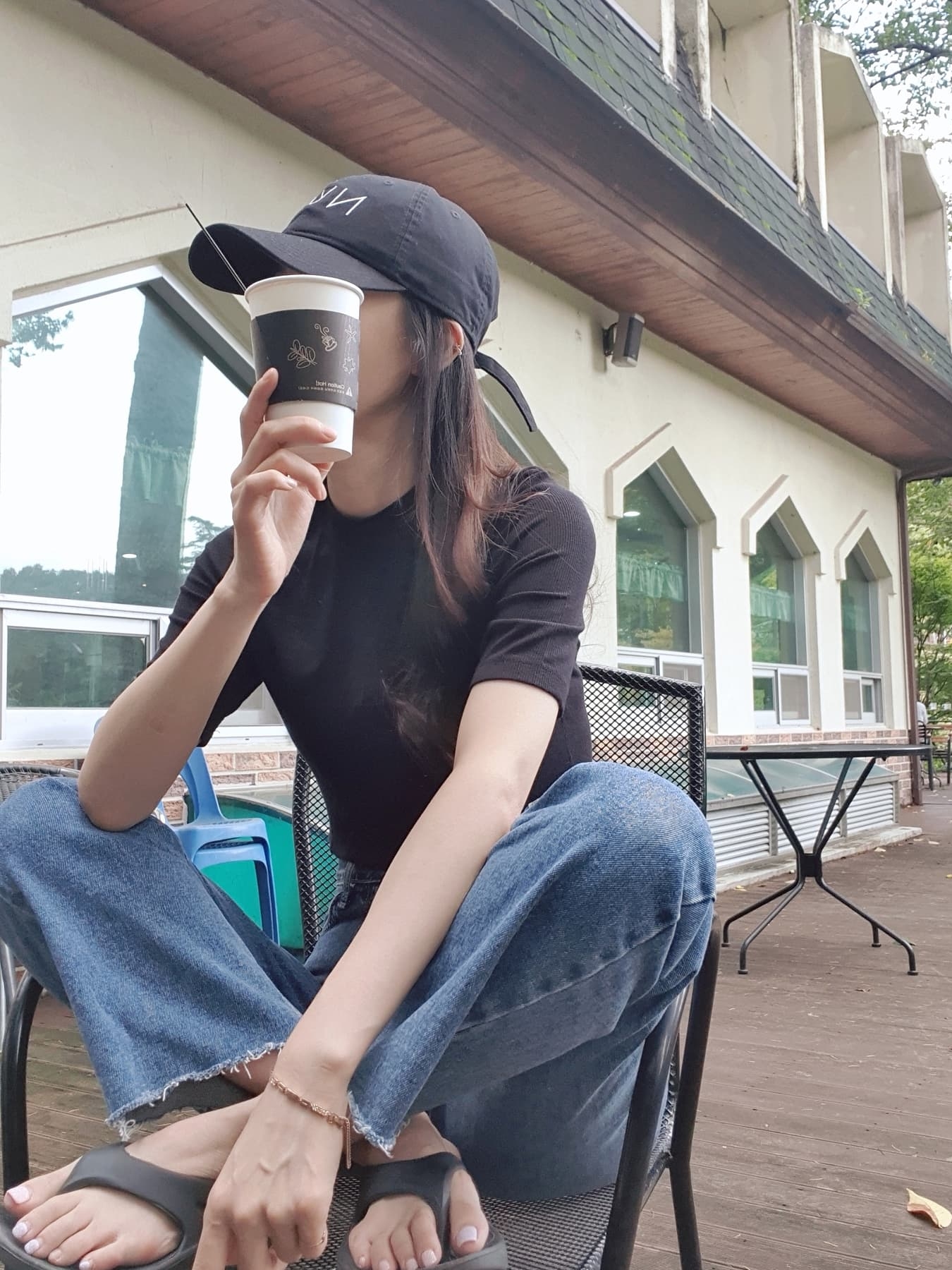 (@moon_jj) 님의 게시물 | KREAM