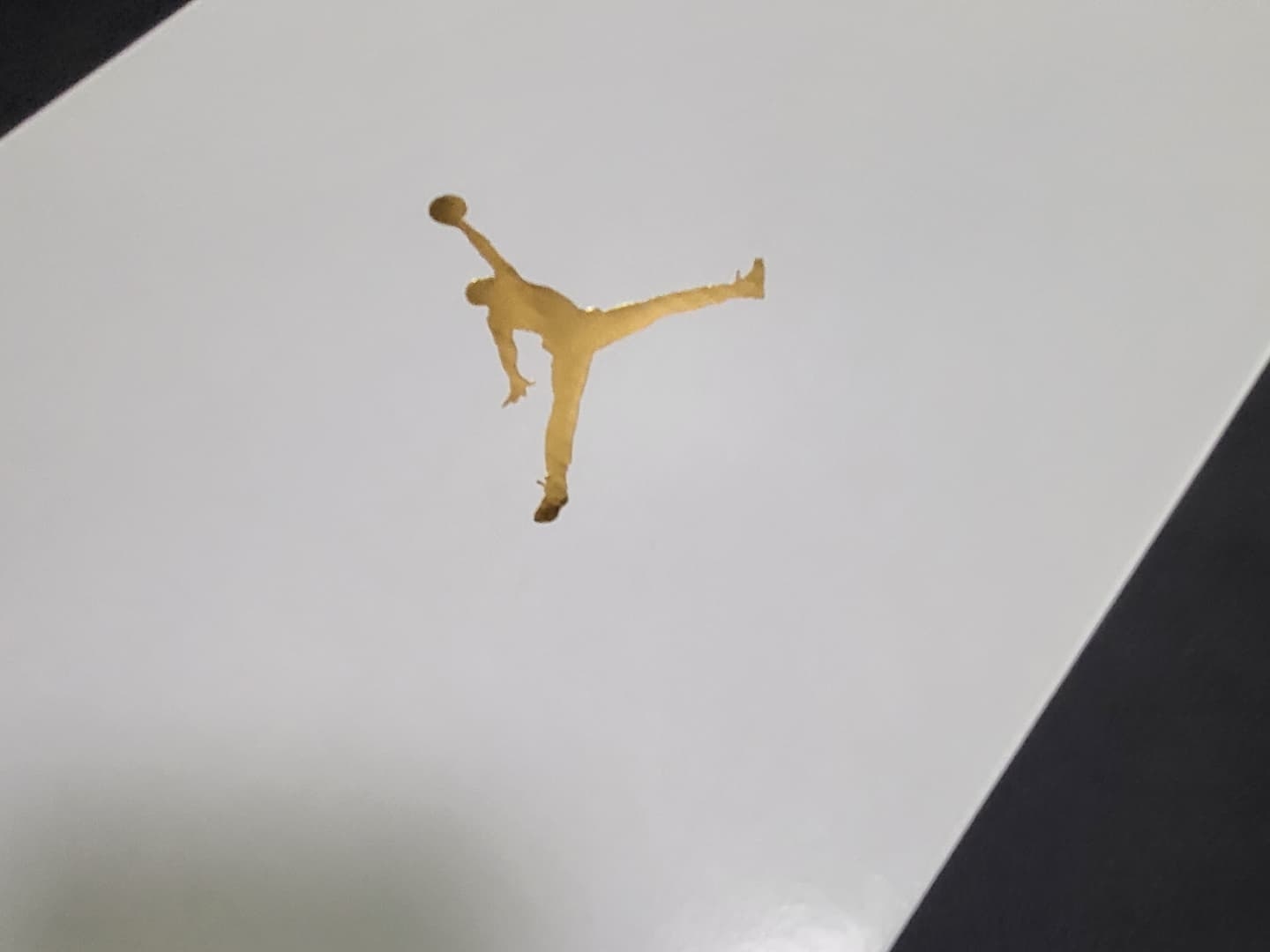 TRACO (@traco) 님의 게시물 | KREAM