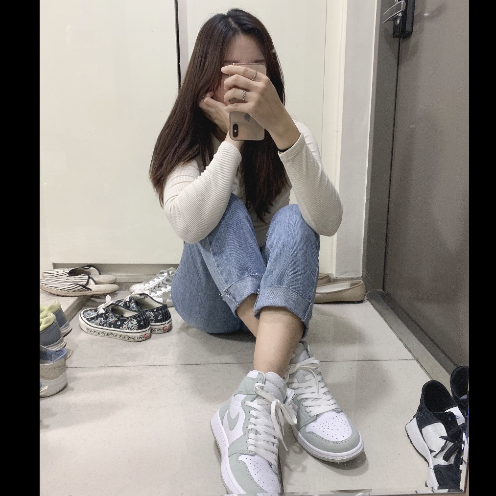 (@jus2it) 님의 게시물 | KREAM