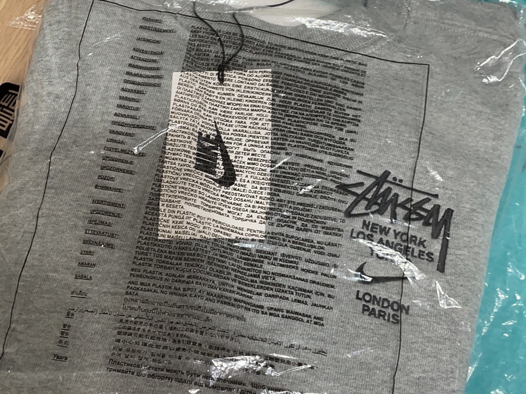 우유 (@louis_kim) 님의 게시물 | KREAM