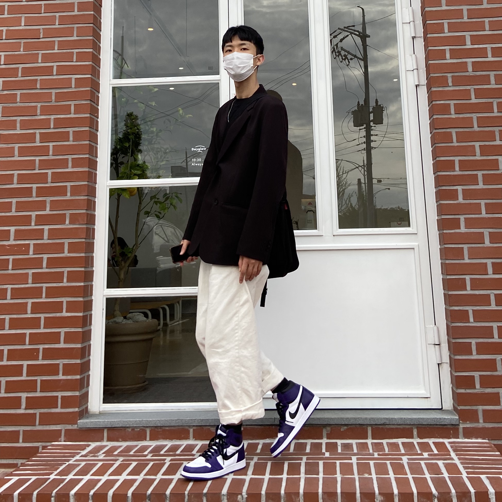 jun (@volume) 님의 게시물 | KREAM