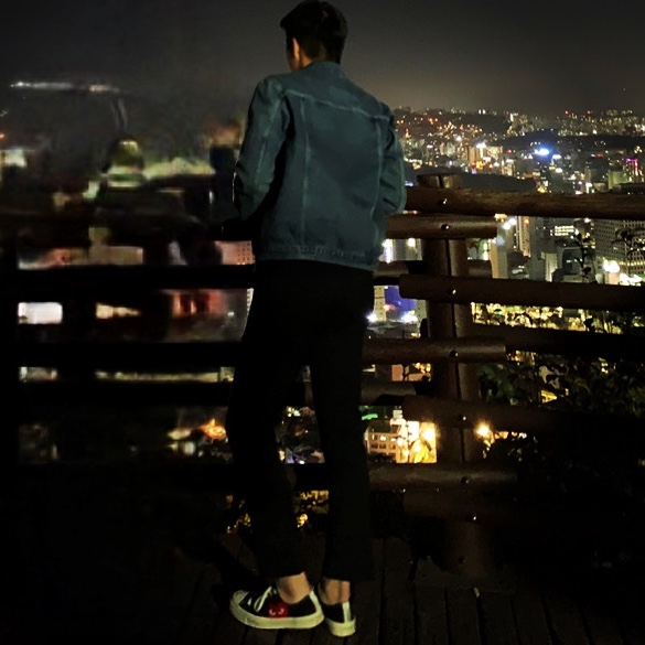 정태우 (@042700) 님의 게시물 | KREAM