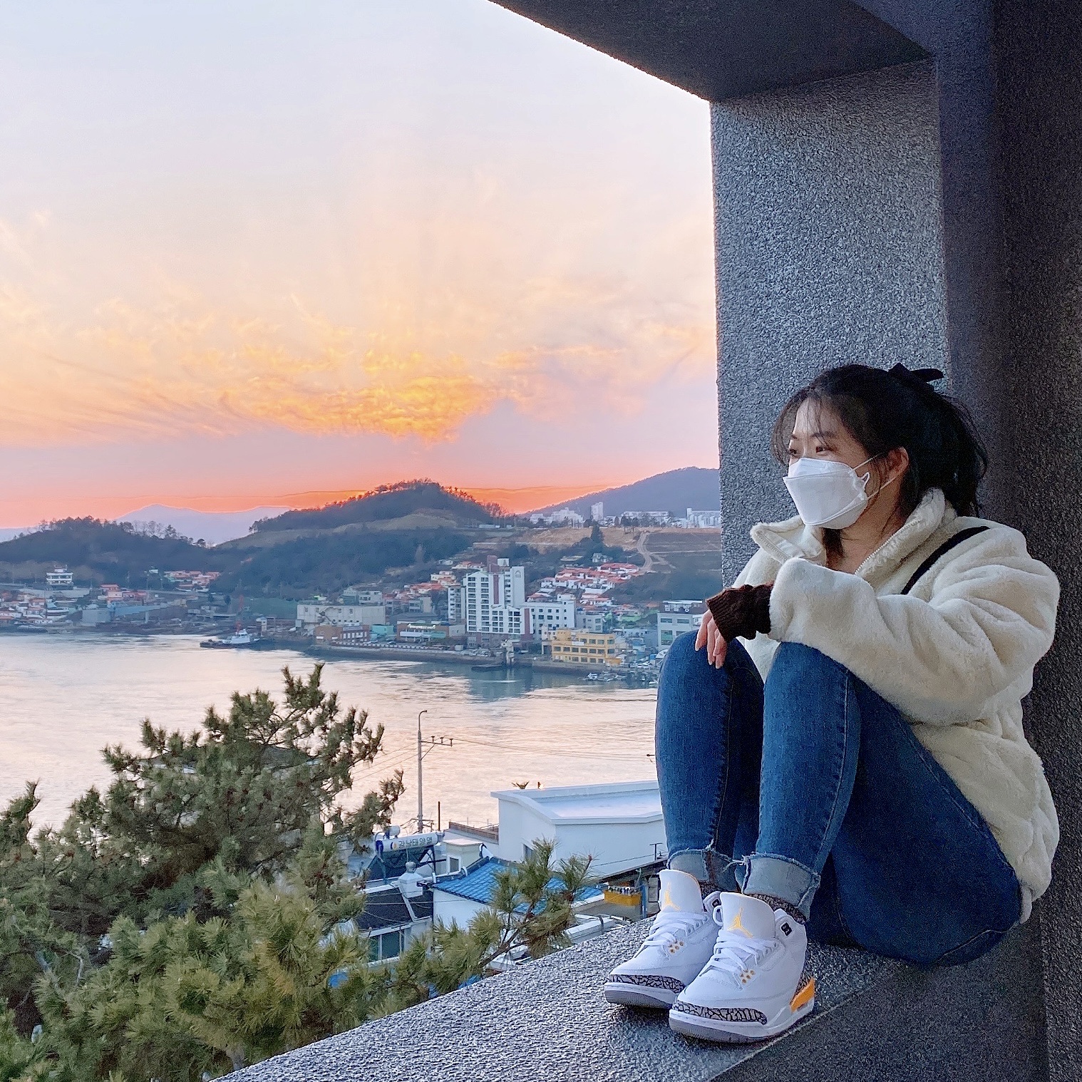 좌🐥 (@ju_ah) 님의 게시물 | KREAM