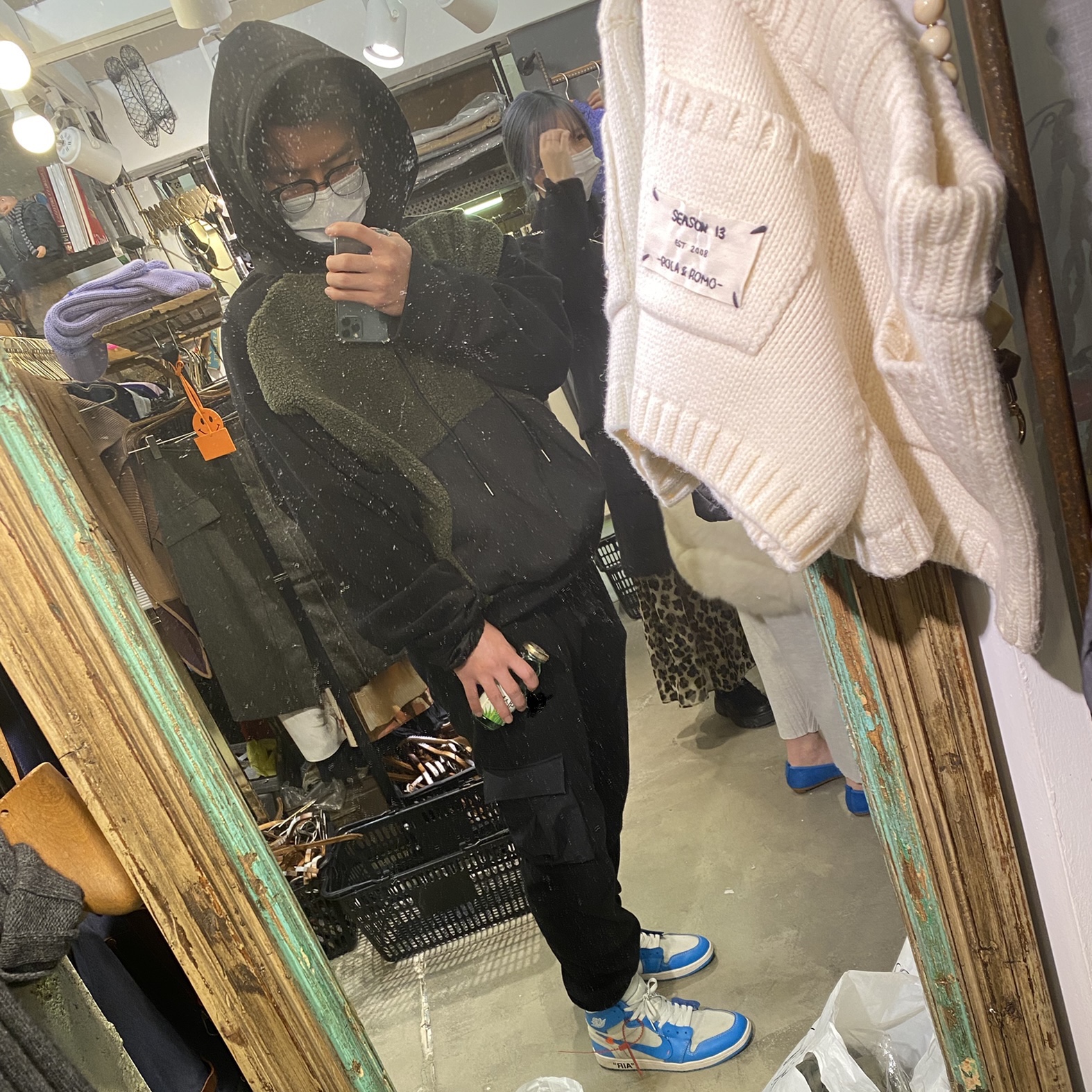 송동규 (@dummy_gyu) 님의 게시물 | KREAM