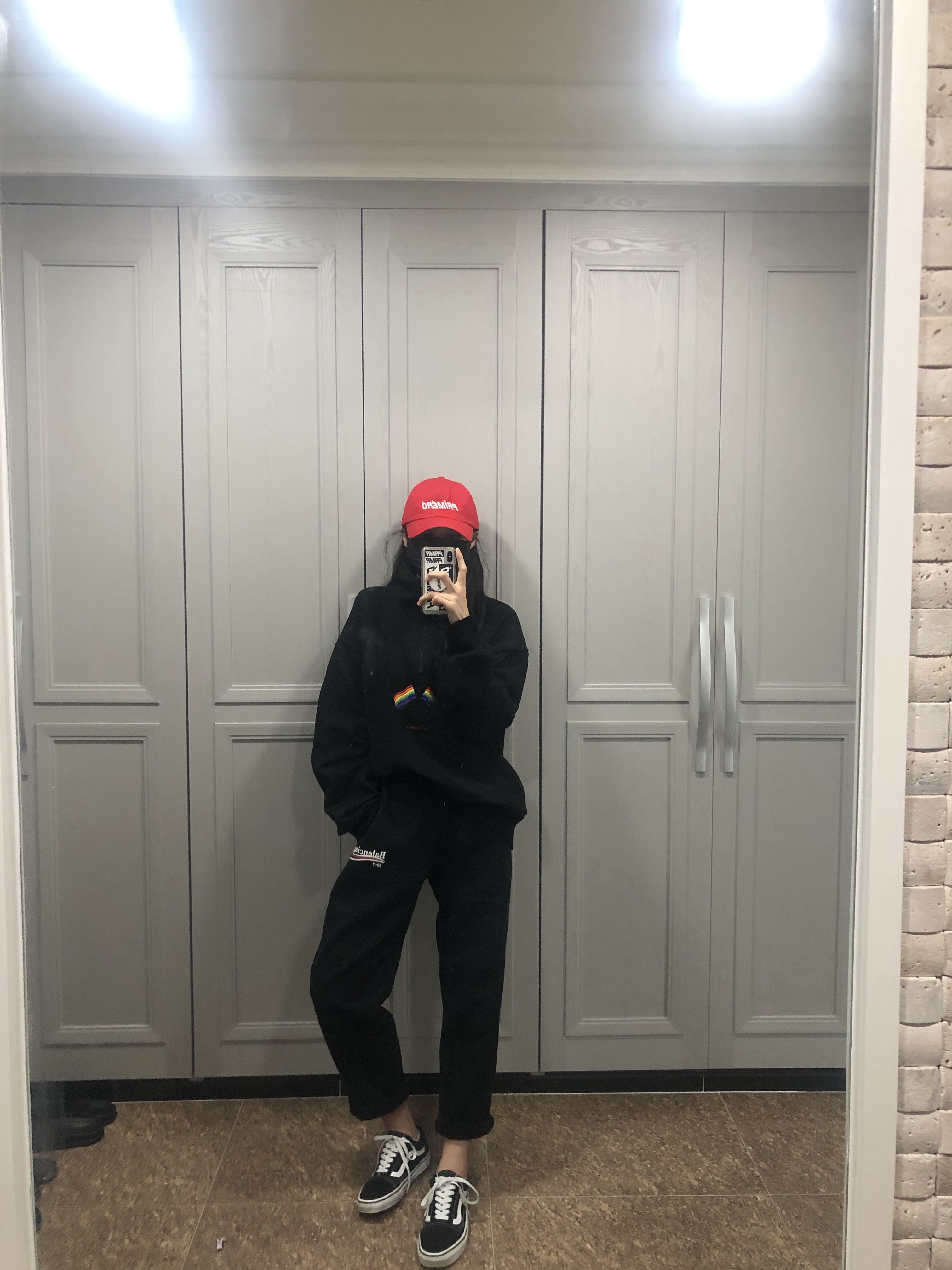 😶 (@s9._.5y) 님의 게시물 | KREAM