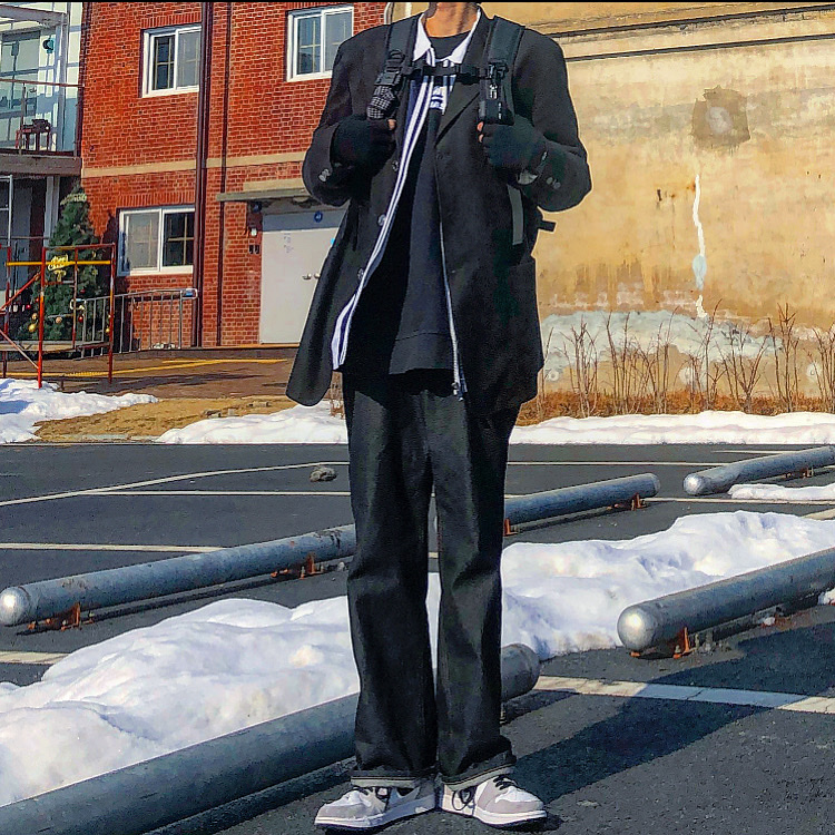 용 (@illhyhl) 님의 게시물 | KREAM