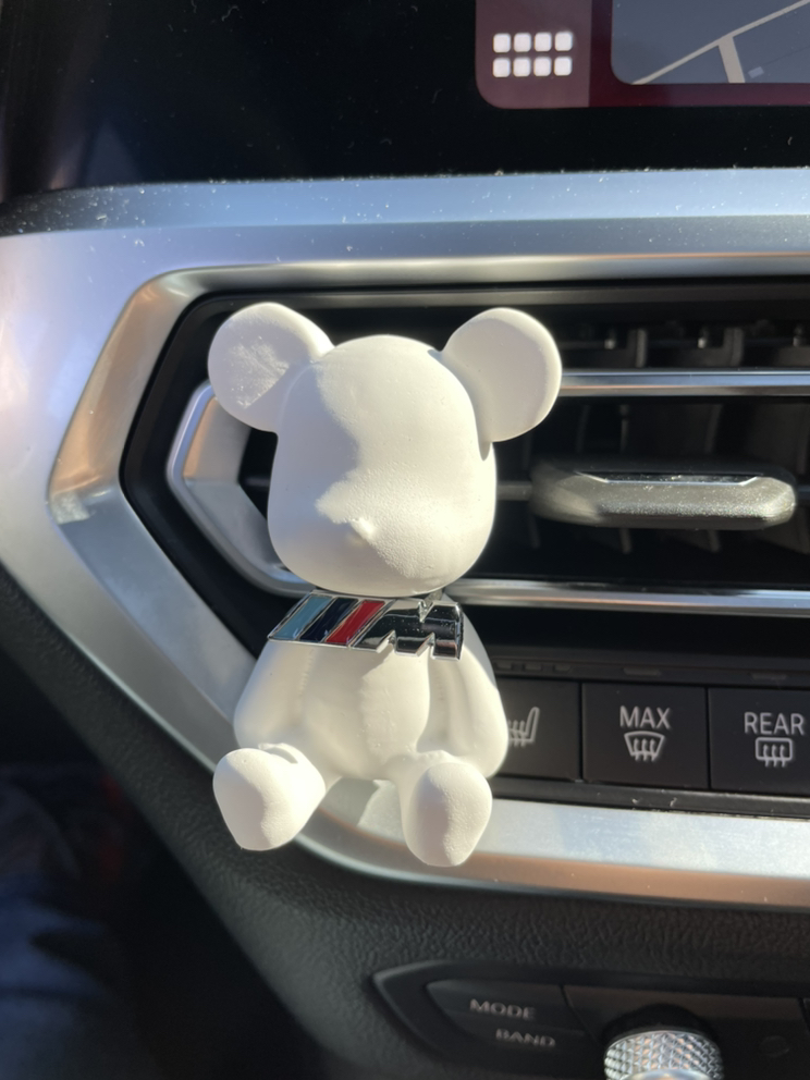 (@hakuu) 님의 게시물 | KREAM