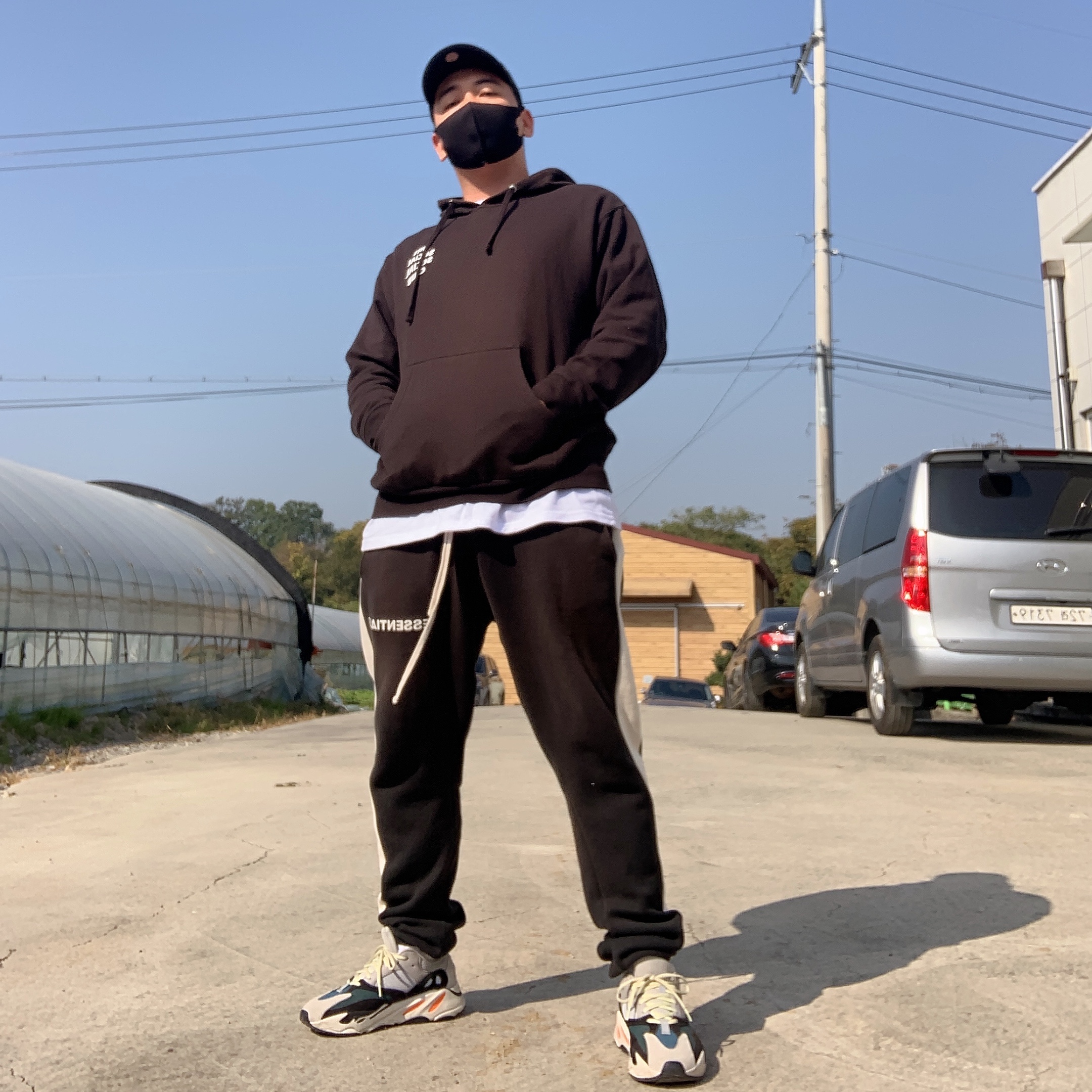 히오니 (@heon2yo) 님의 게시물 | KREAM