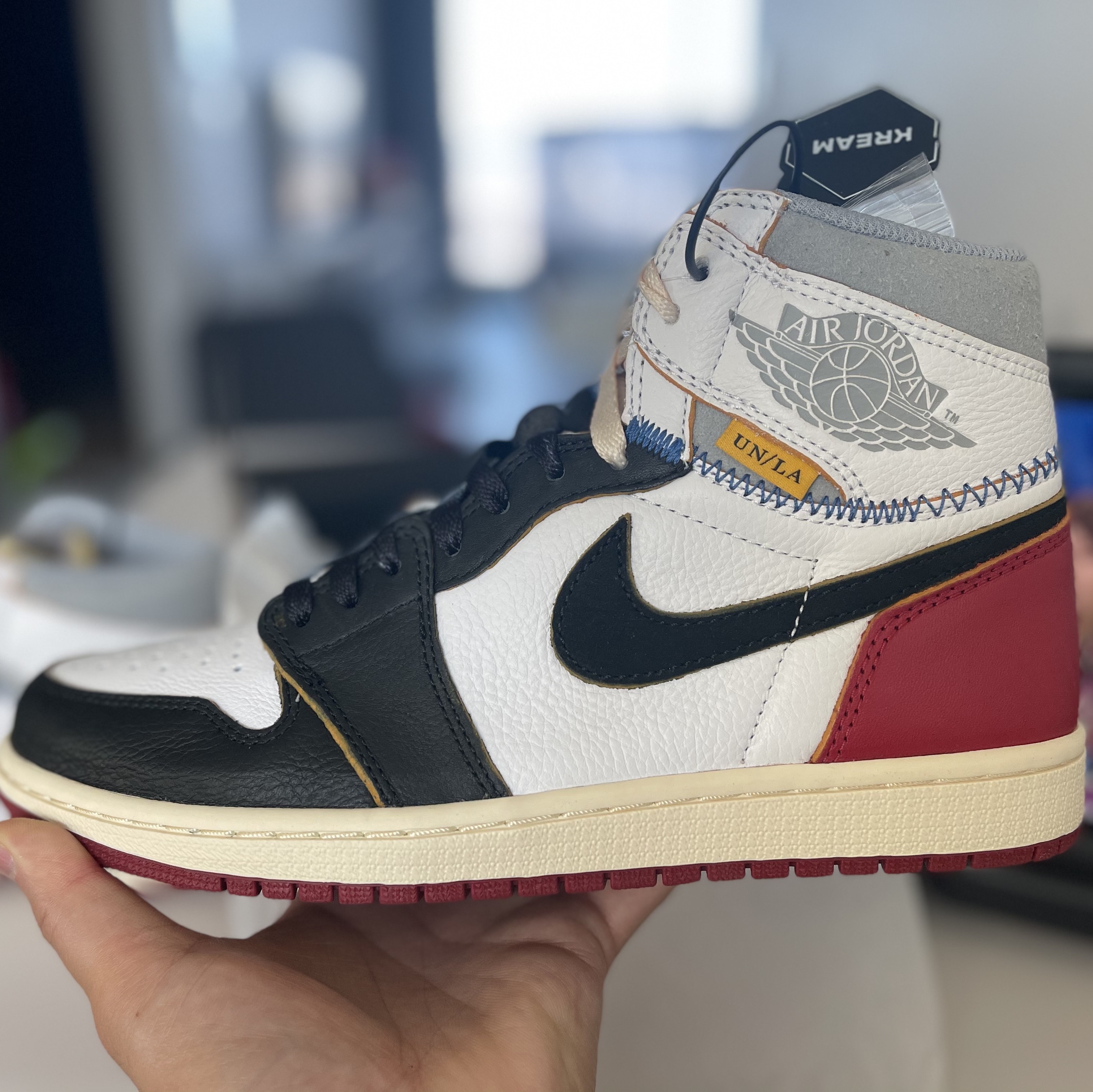 궈녘 (@aseurayi) 님의 게시물 | KREAM