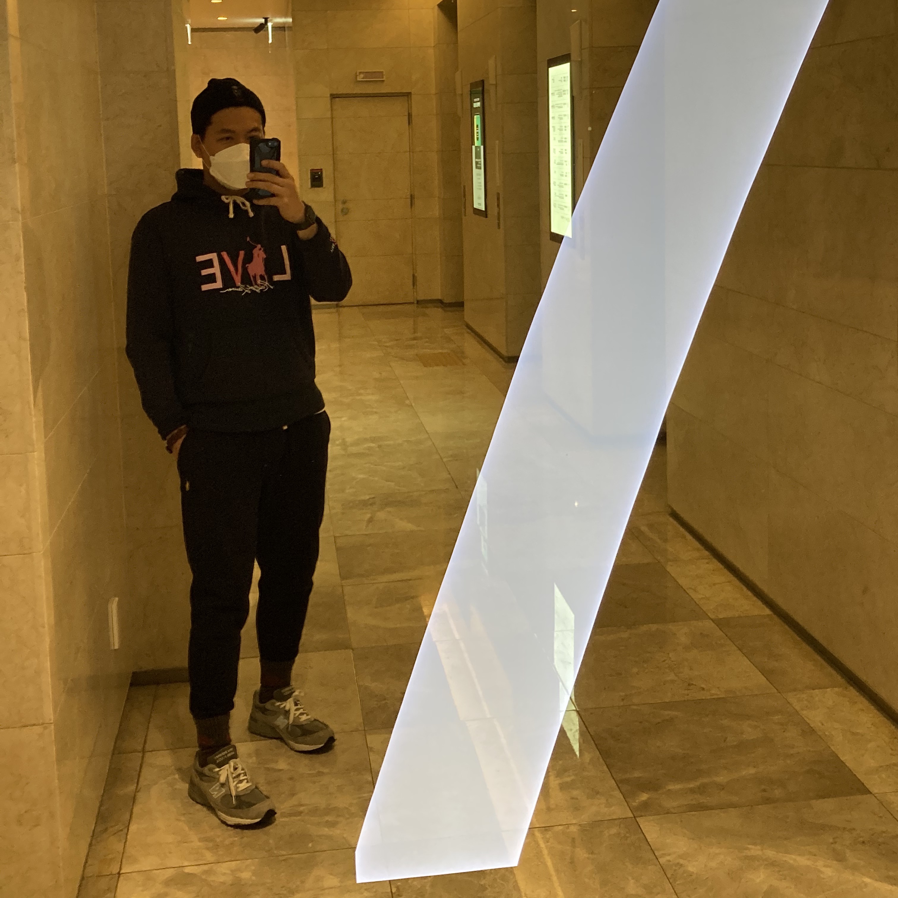 gior60001 (@ez60001) 님의 게시물 | KREAM