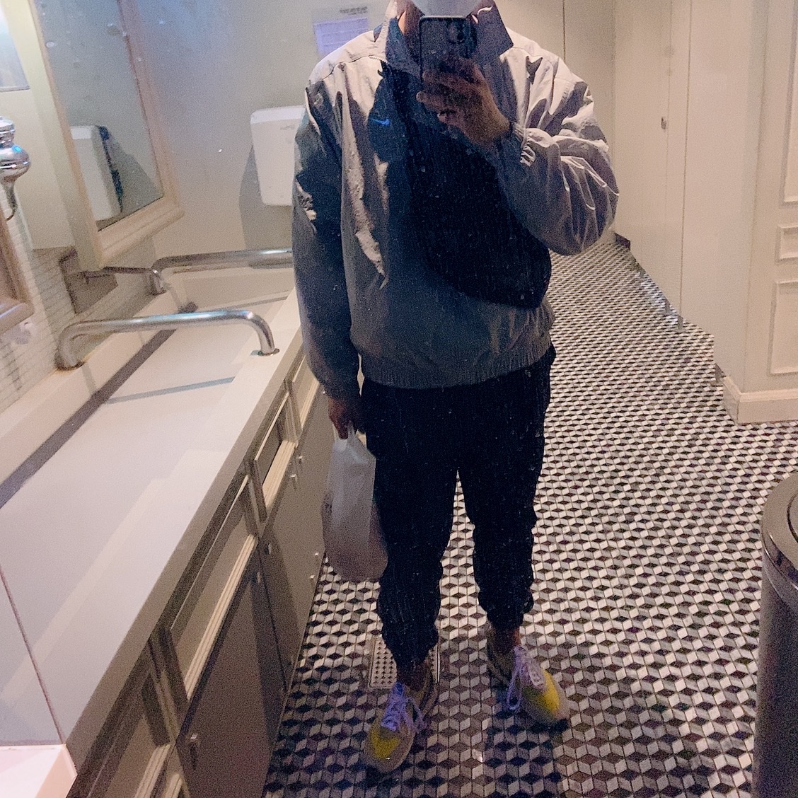 크림 (@hoy_kim) 님의 게시물 | KREAM