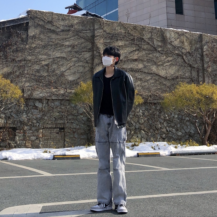 용 (@illhyhl) 님의 게시물 | KREAM