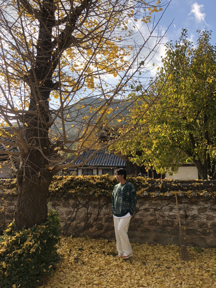 류한민 (@m1n1ng__g2) 님의 게시물 | KREAM