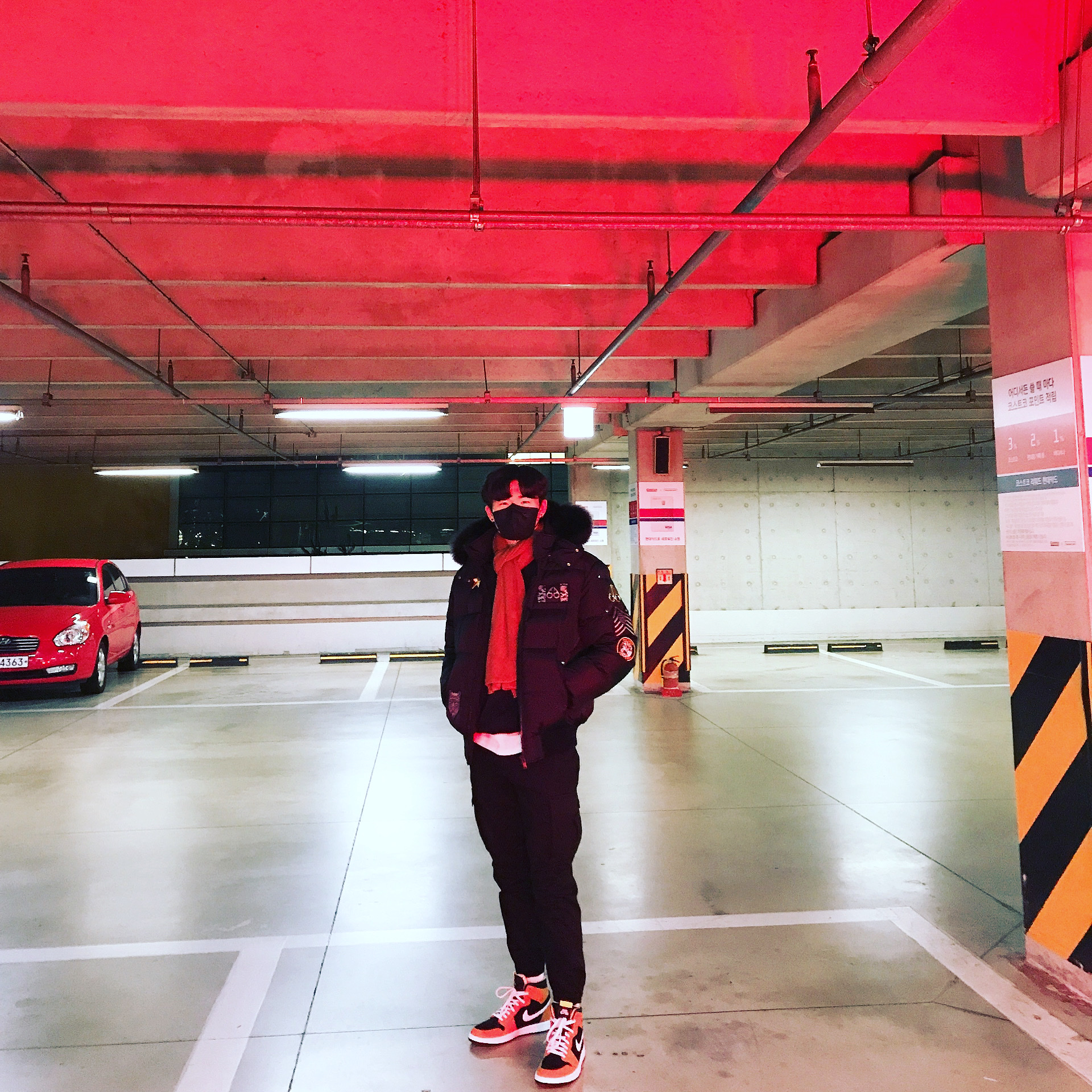 (@daily__gun) 님의 게시물 | KREAM