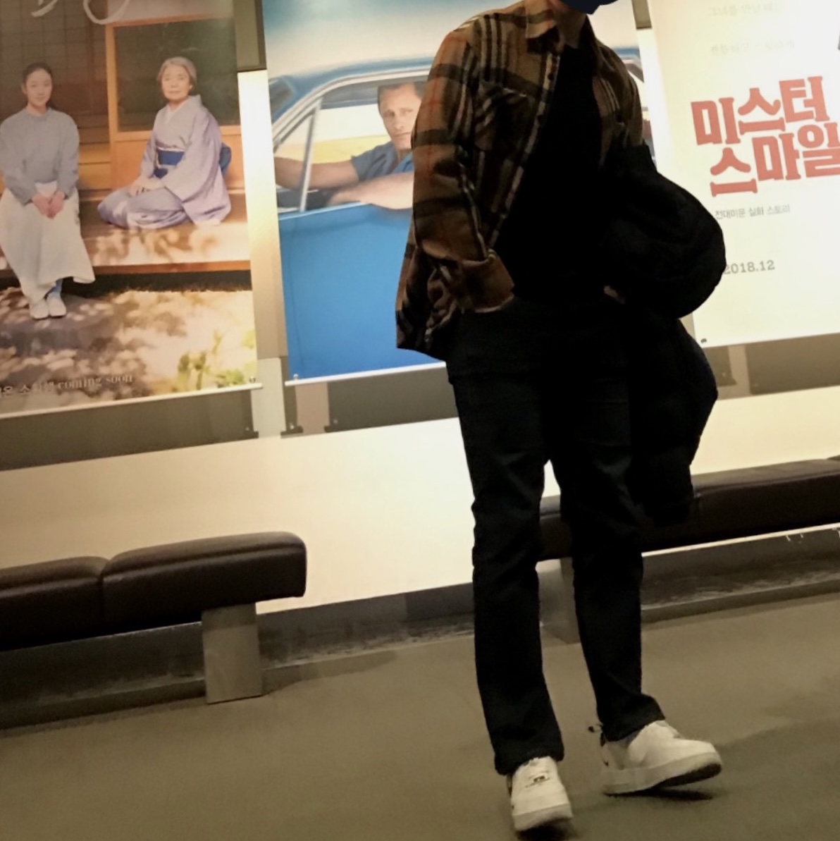 리레이스 (@rerace) 님의 게시물 | KREAM