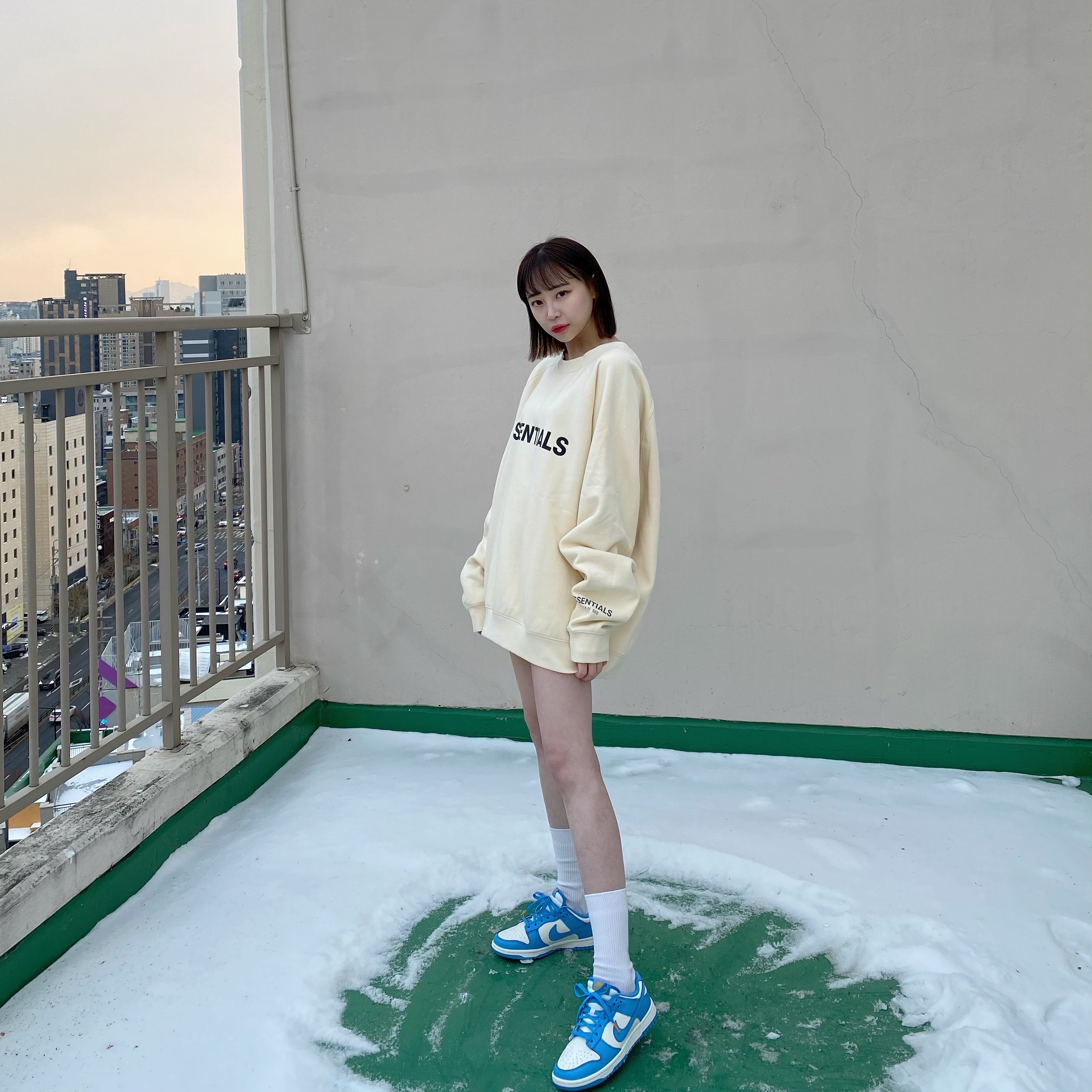 (@s2_heevely_s2) 님의 게시물 | KREAM