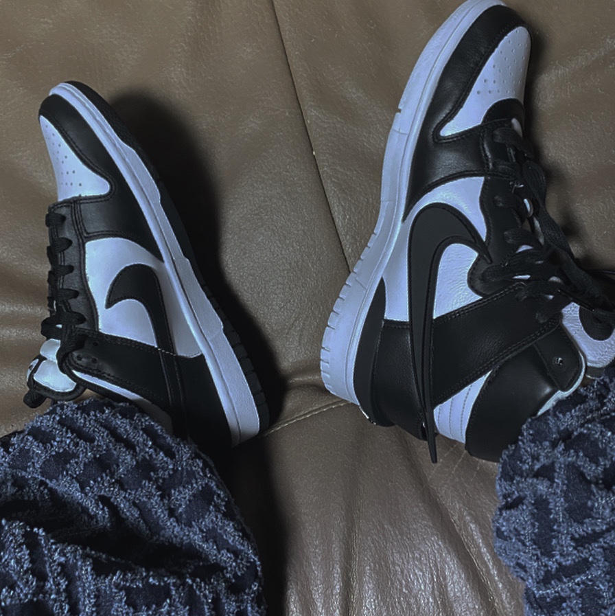 범이 (@hngbm) 님의 게시물 | KREAM