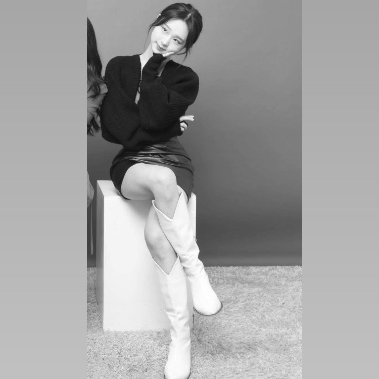 (@ll0n1ne) 님의 게시물 | KREAM