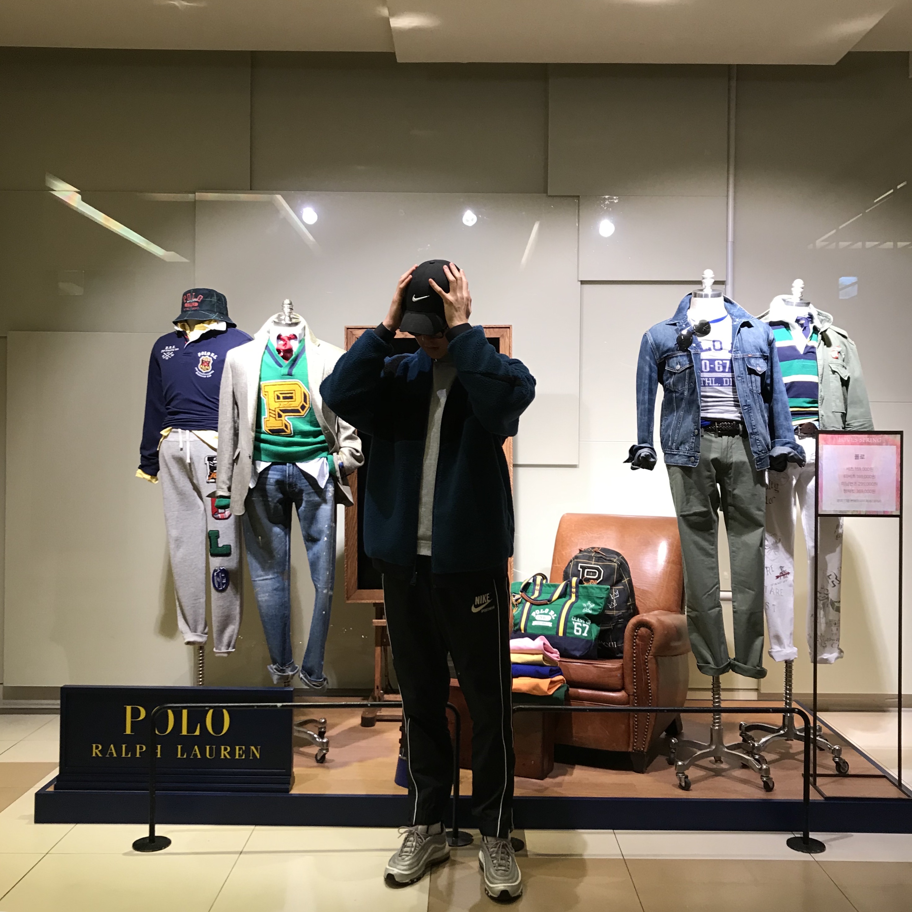 Bz (@b.zin) 님의 게시물 | KREAM