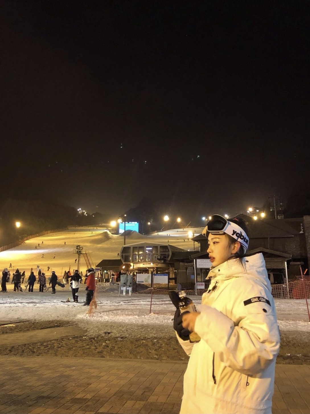 (@1.228km) 님의 게시물 | KREAM