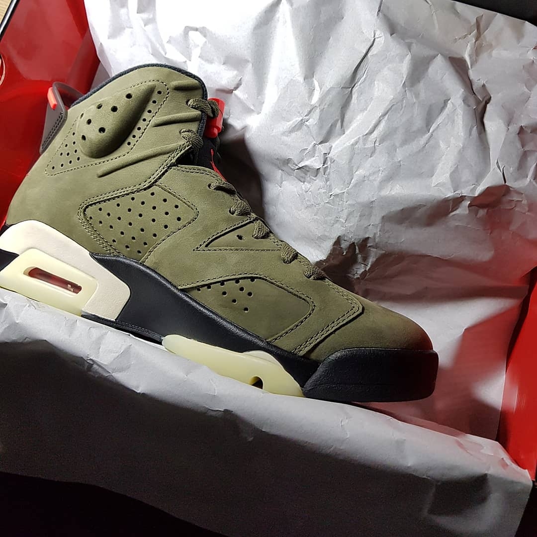 공대생 (@hx__kim) 님의 게시물 | KREAM