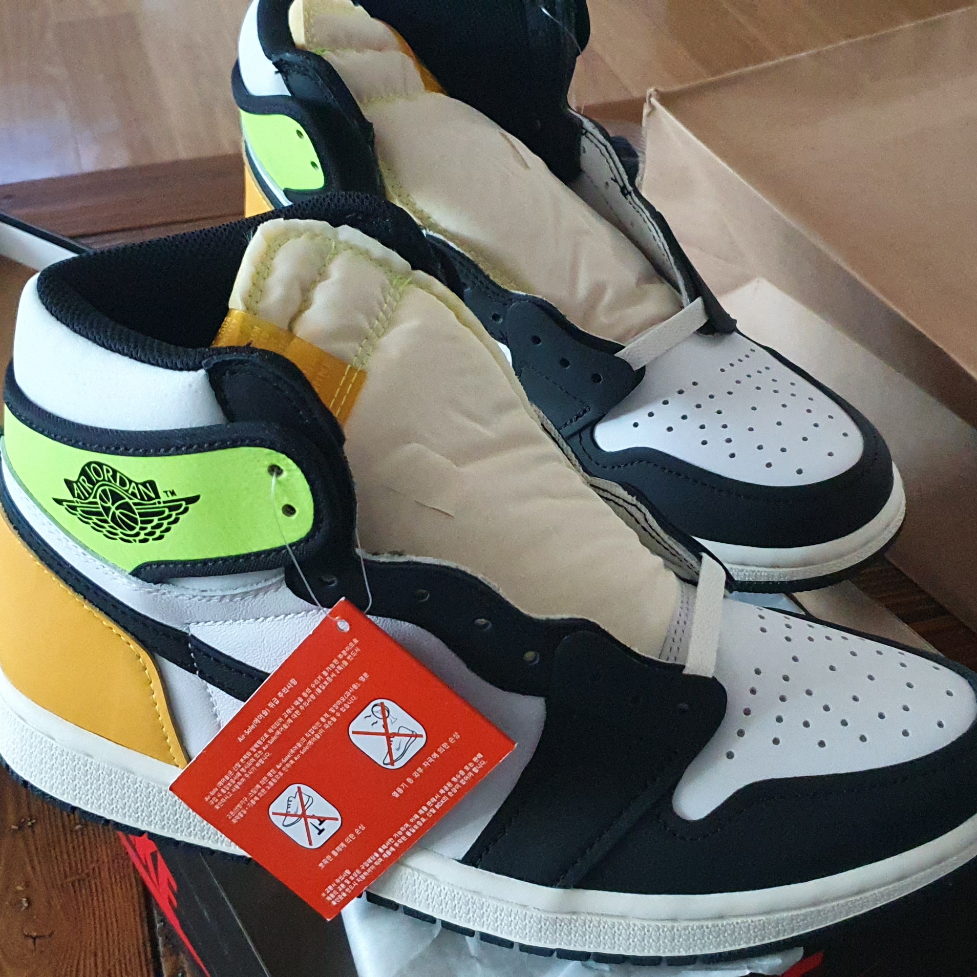 TRACO (@traco) 님의 게시물 | KREAM