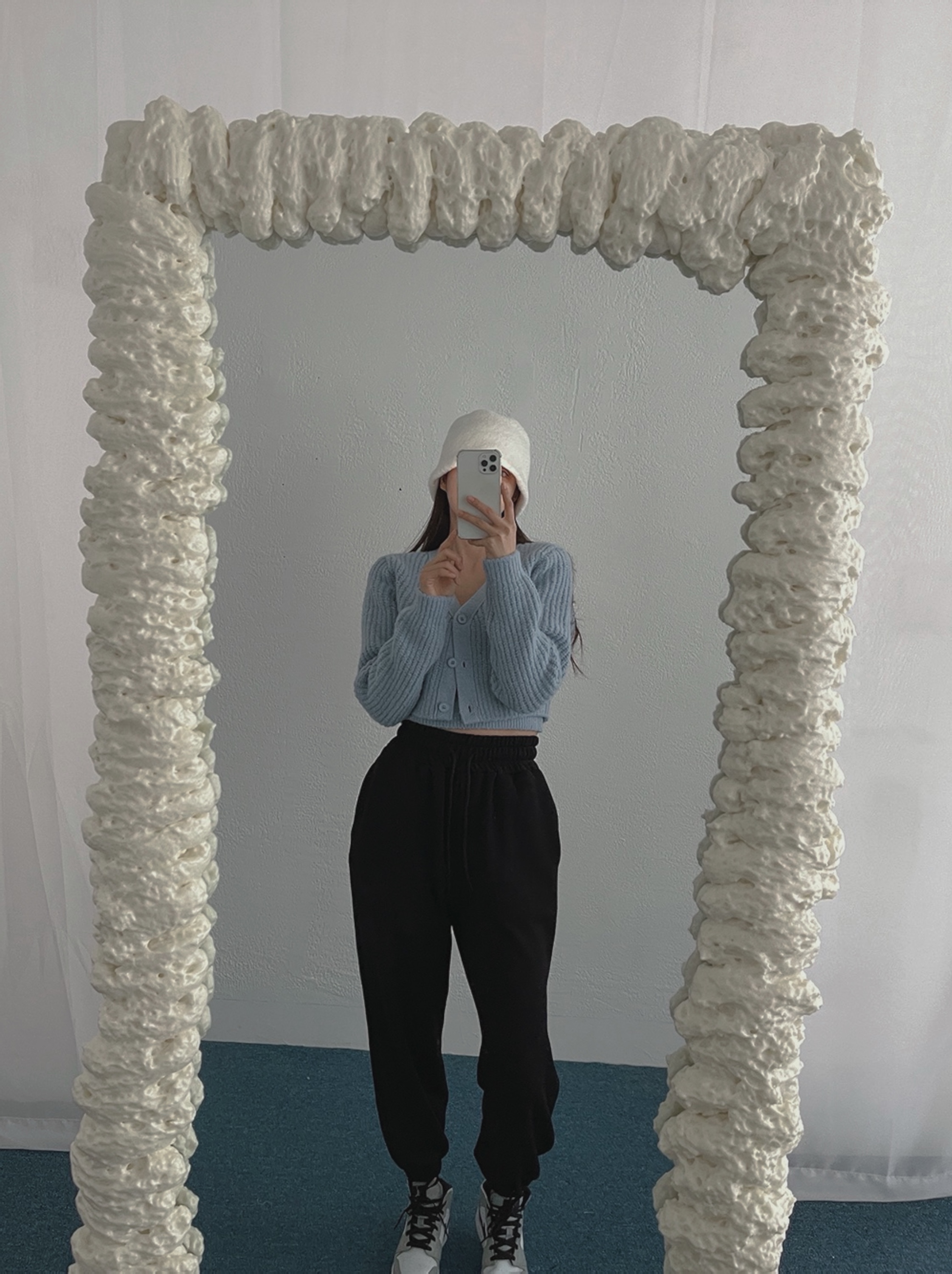 insta @soriwonn (@riwon) 님의 게시물 | KREAM