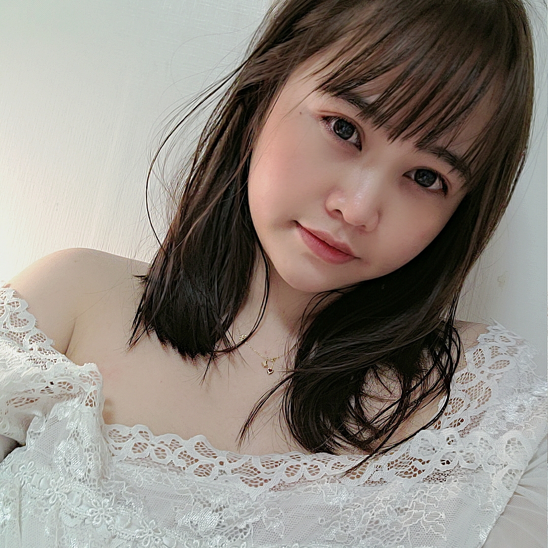 huongdiep96 (@ai3ueh) 님의 게시물 | KREAM