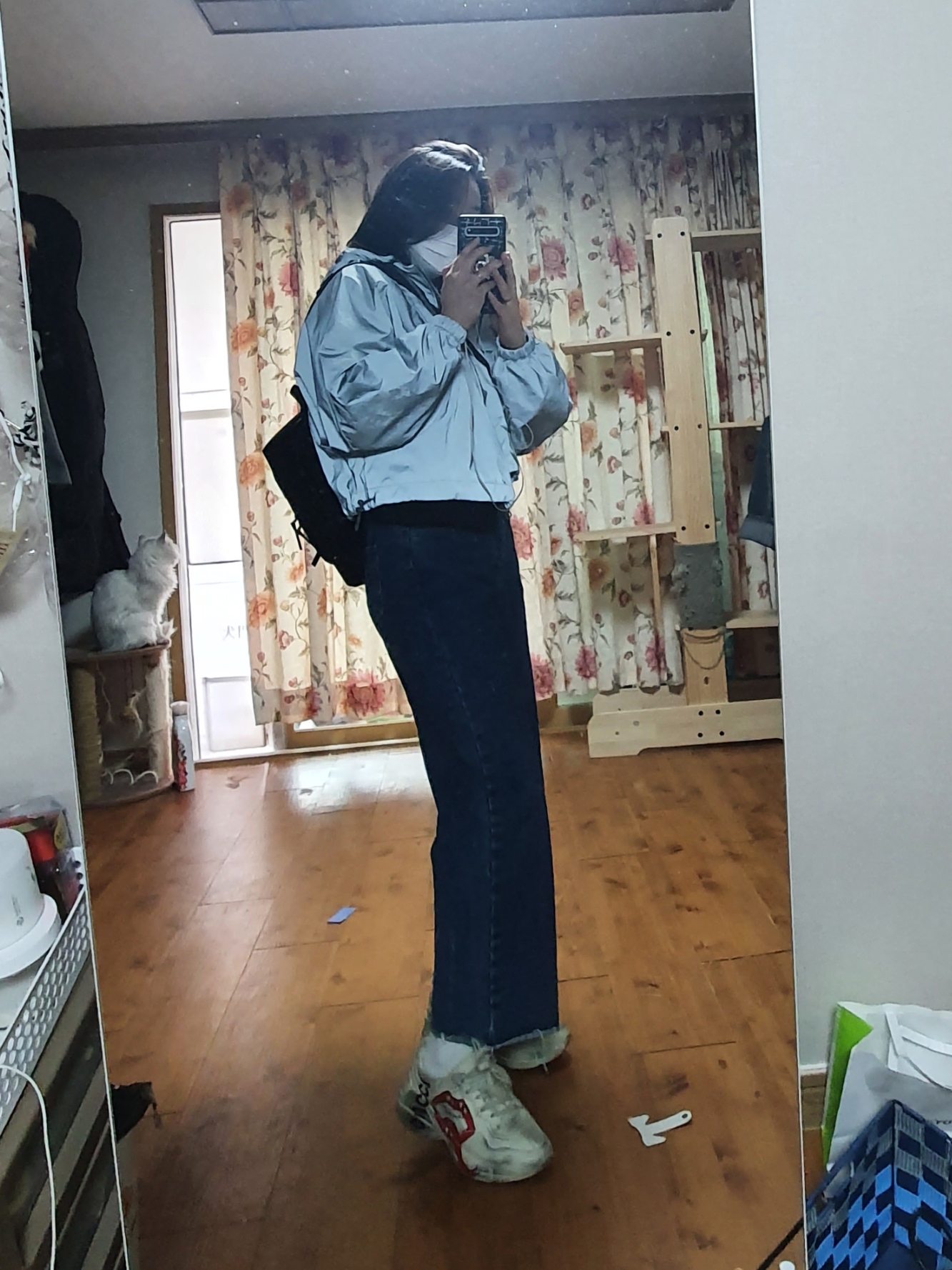 (@kimsiro) 님의 게시물 | KREAM