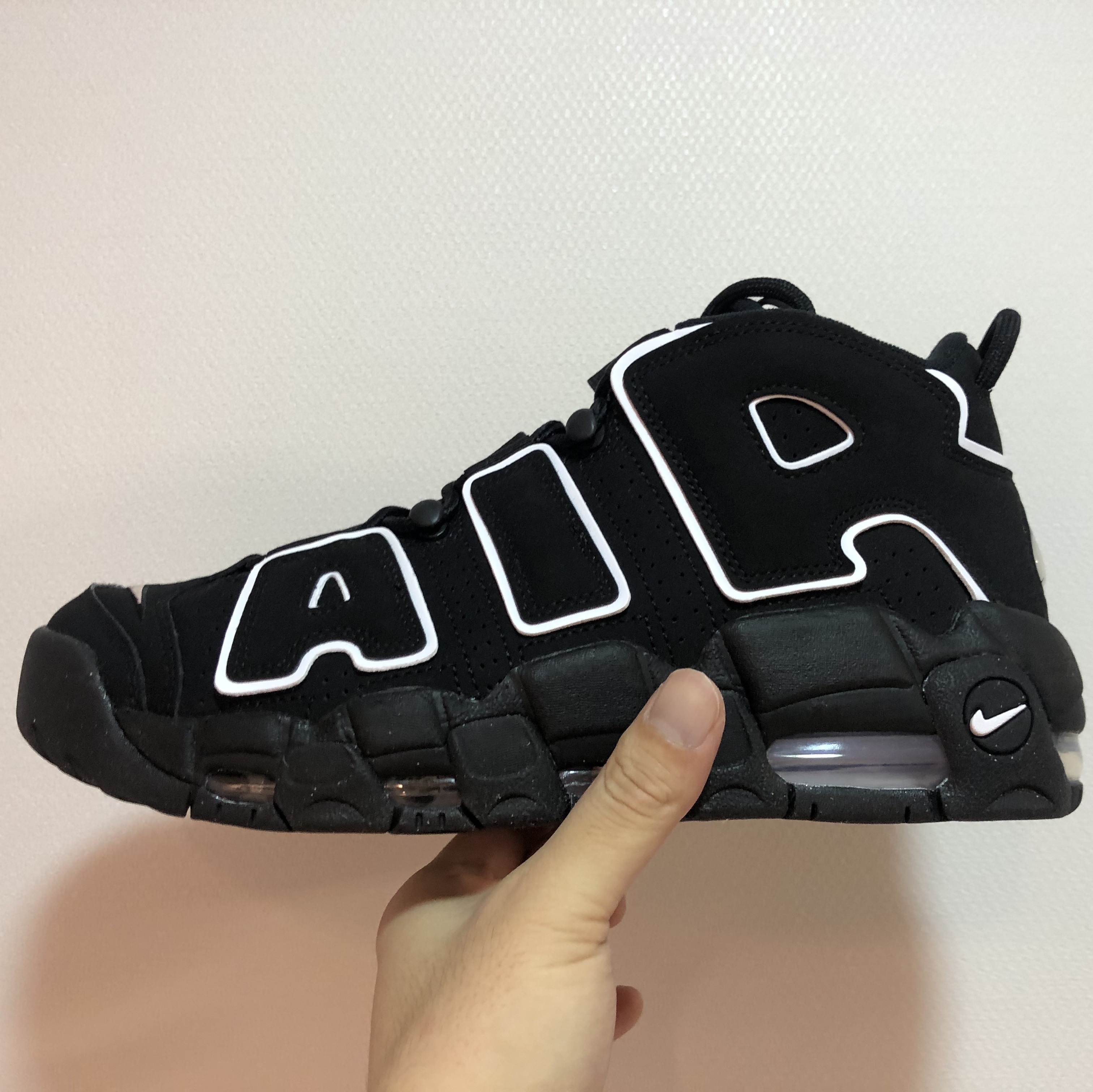 김명규 (@unlucky._.p...) 님의 게시물 | KREAM