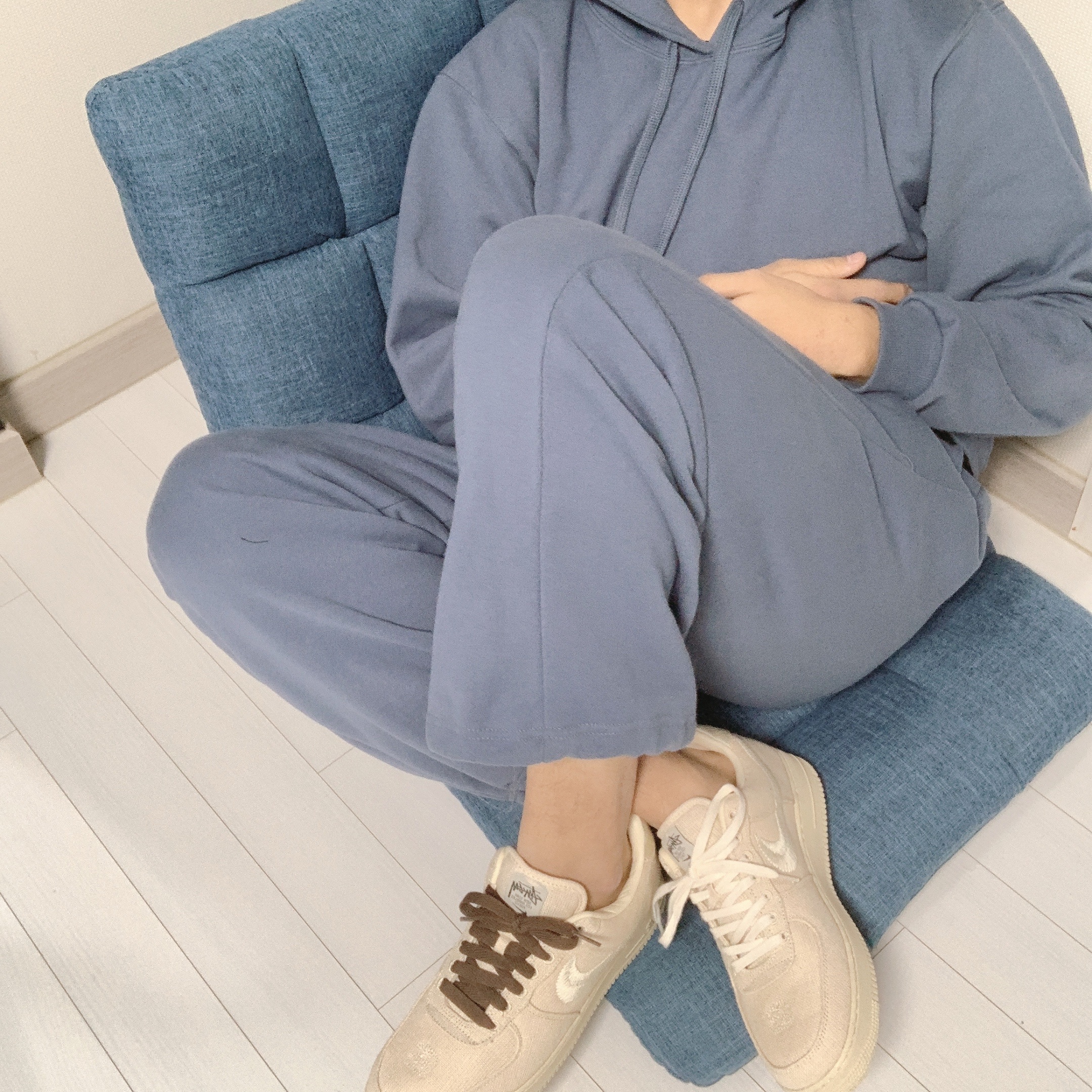 ggk3437 (@99._.rabbit) 님의 게시물 | KREAM