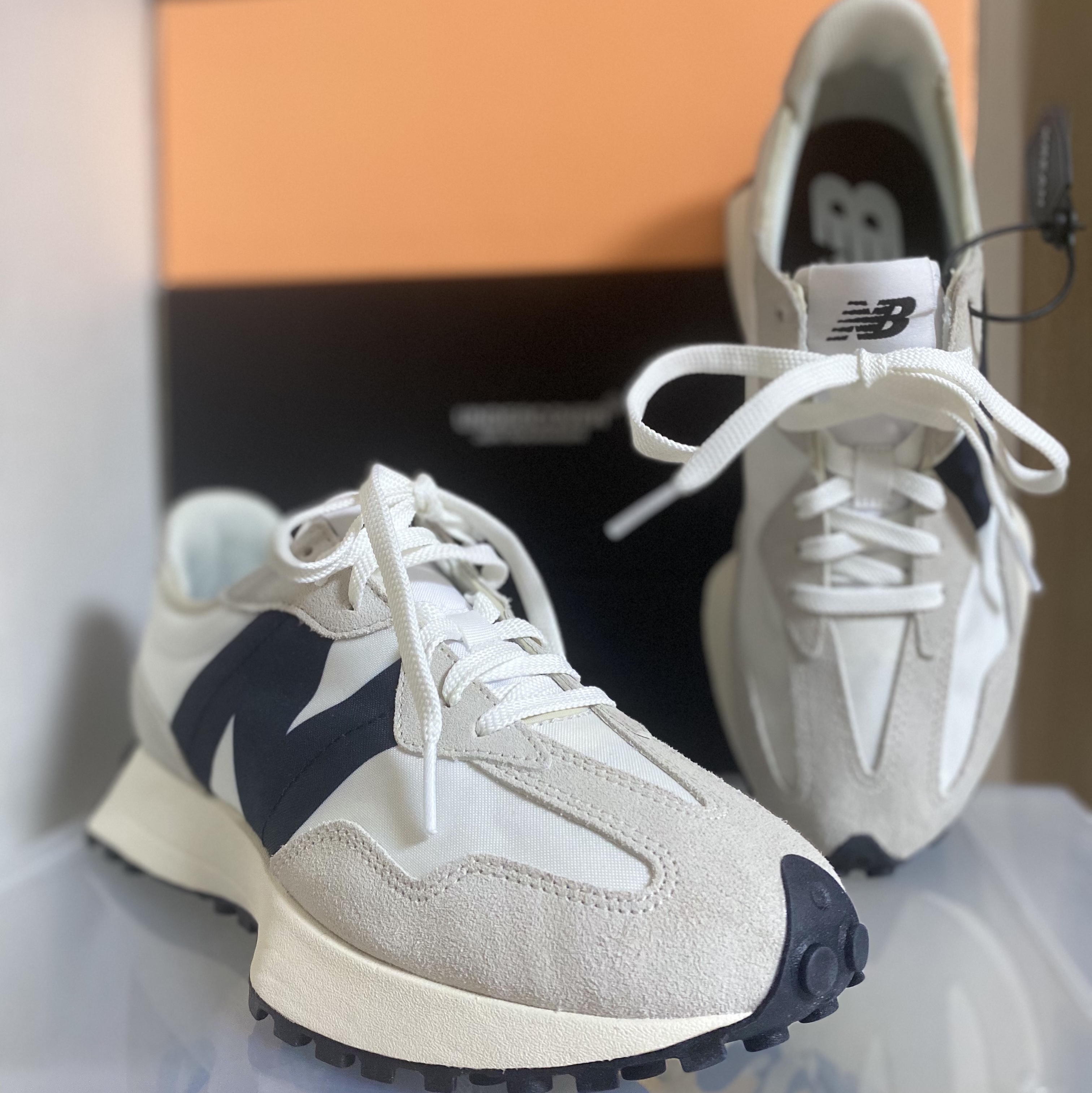 JJang_Gu (@moment) 님의 게시물 | KREAM