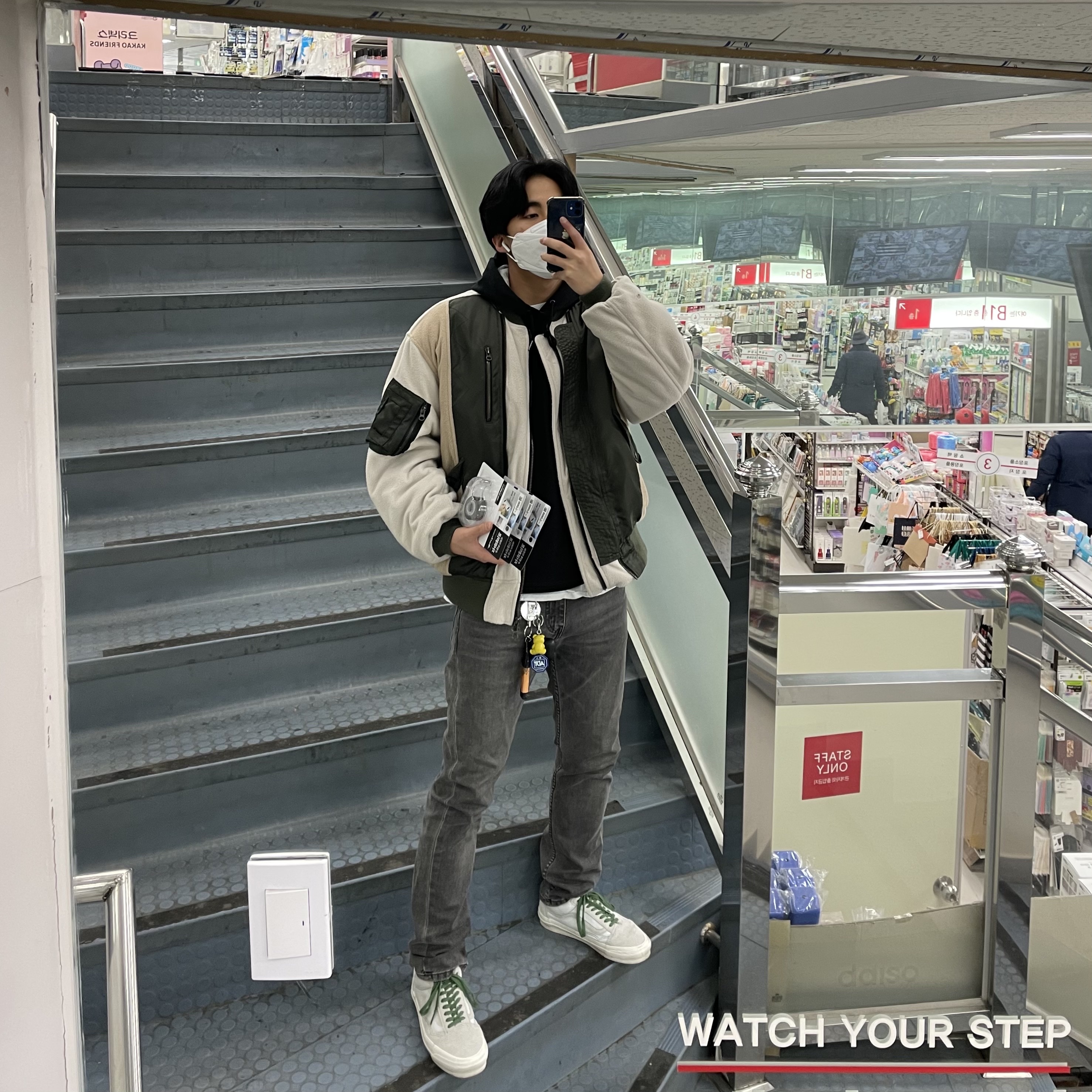 not2faces (@not2faces) 님의 게시물 | KREAM