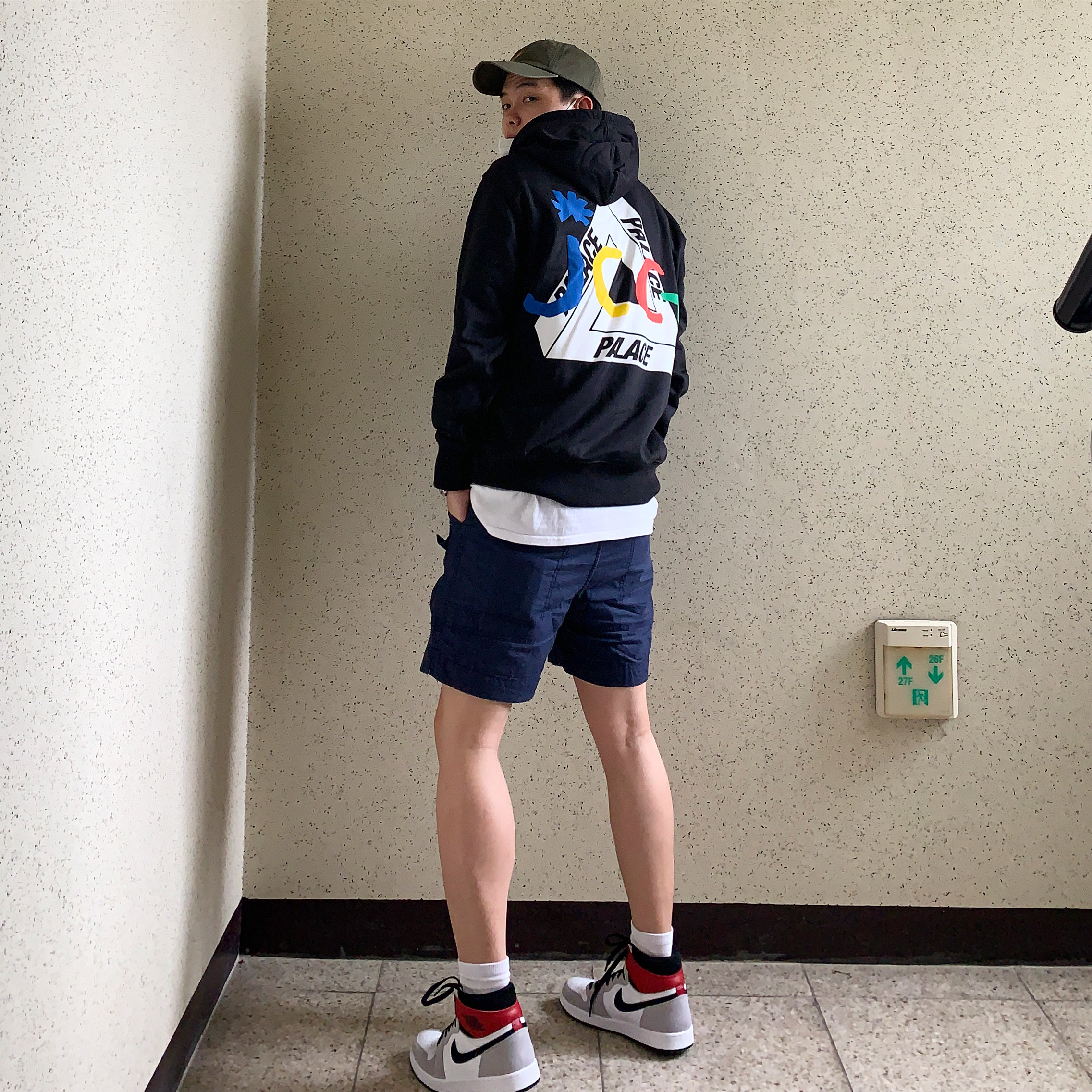 (@wxxs_j) 님의 게시물 | KREAM