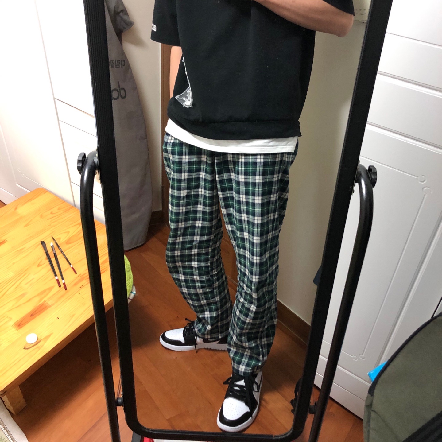 호라 (@ho_ra) 님의 게시물 | KREAM