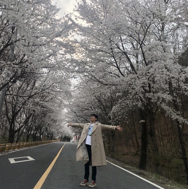 보안관 (@lastbook) 님의 게시물 | KREAM