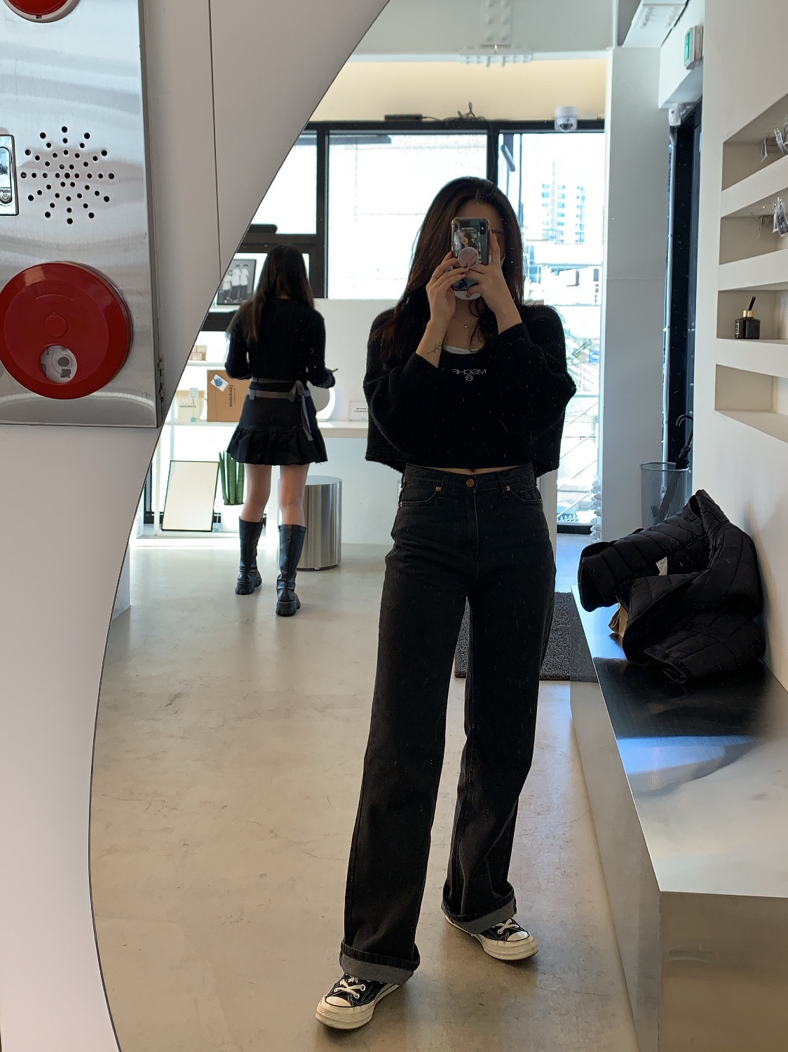 pclee999 (@2silver_west) 님의 게시물 | KREAM