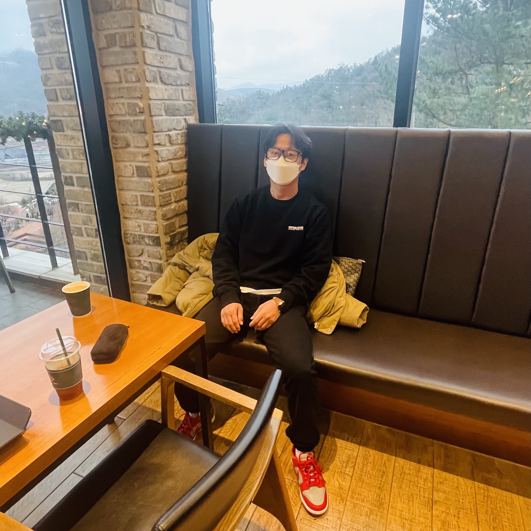 김찬문 (@hygge) 님의 게시물 | KREAM