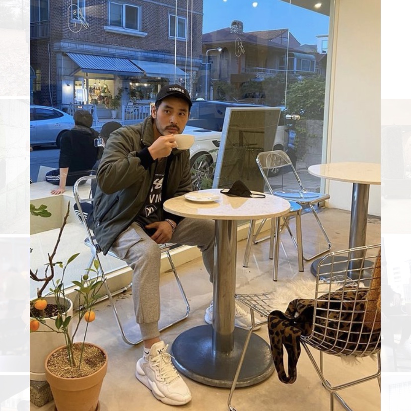 @helldaddy) 님의 게시물 | KREAM