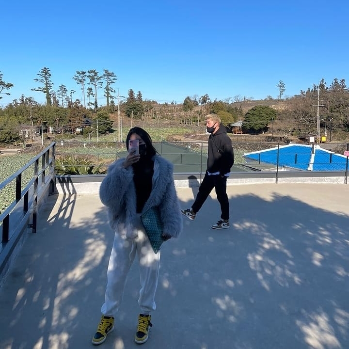 다미아니 (@__________mj) 님의 게시물 | KREAM