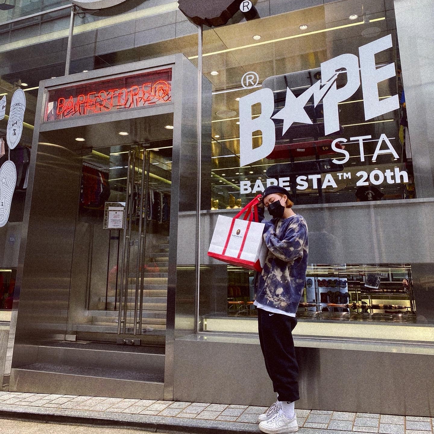 윰 (@yooooooooooomi) 님의 게시물 | KREAM