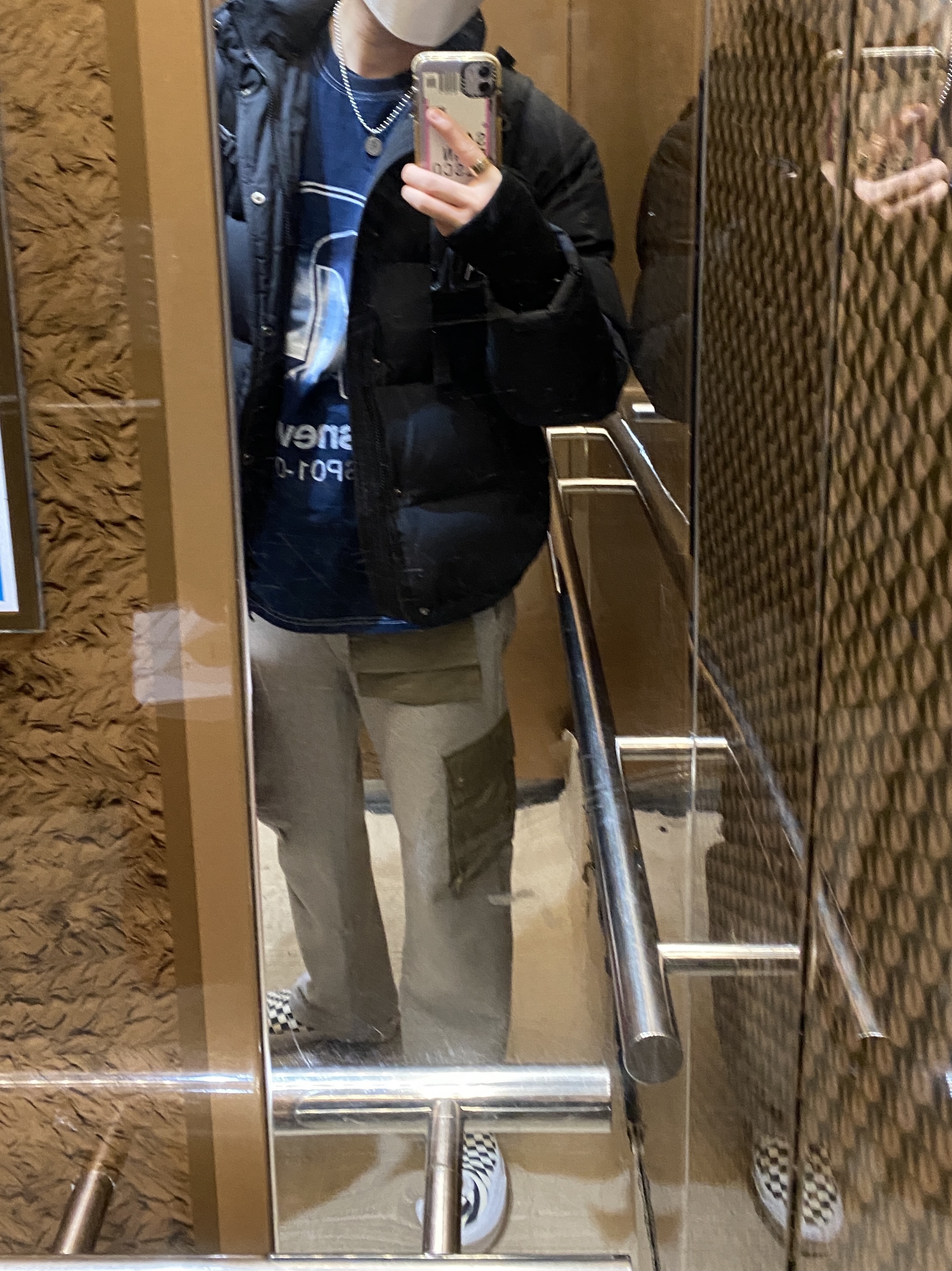 (@182_74) 님의 게시물 | KREAM