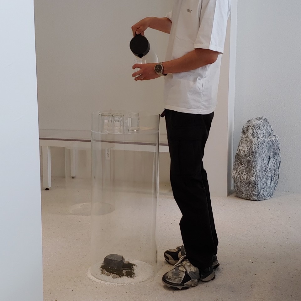 천왕동살림꾼 (@ccc.s_) 님의 게시물 | KREAM