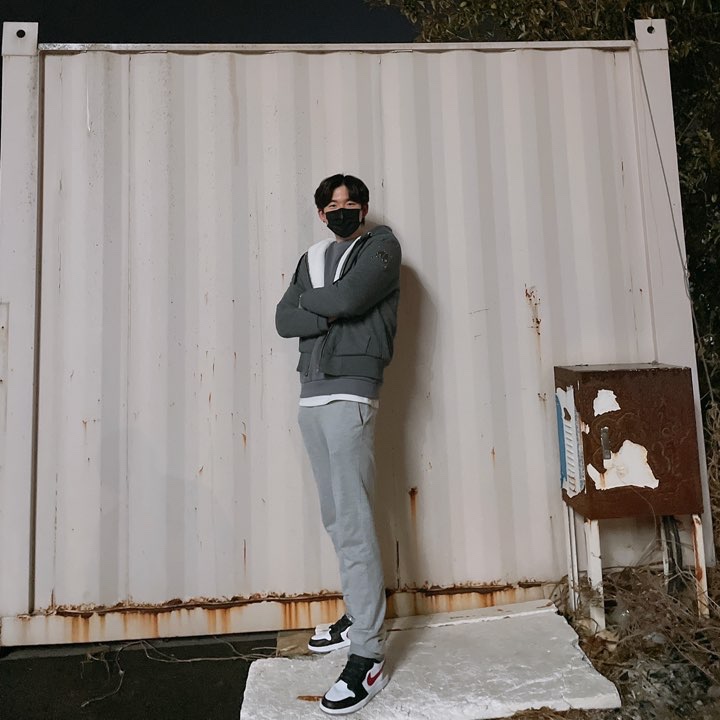 (@daily__gun) 님의 게시물 | KREAM