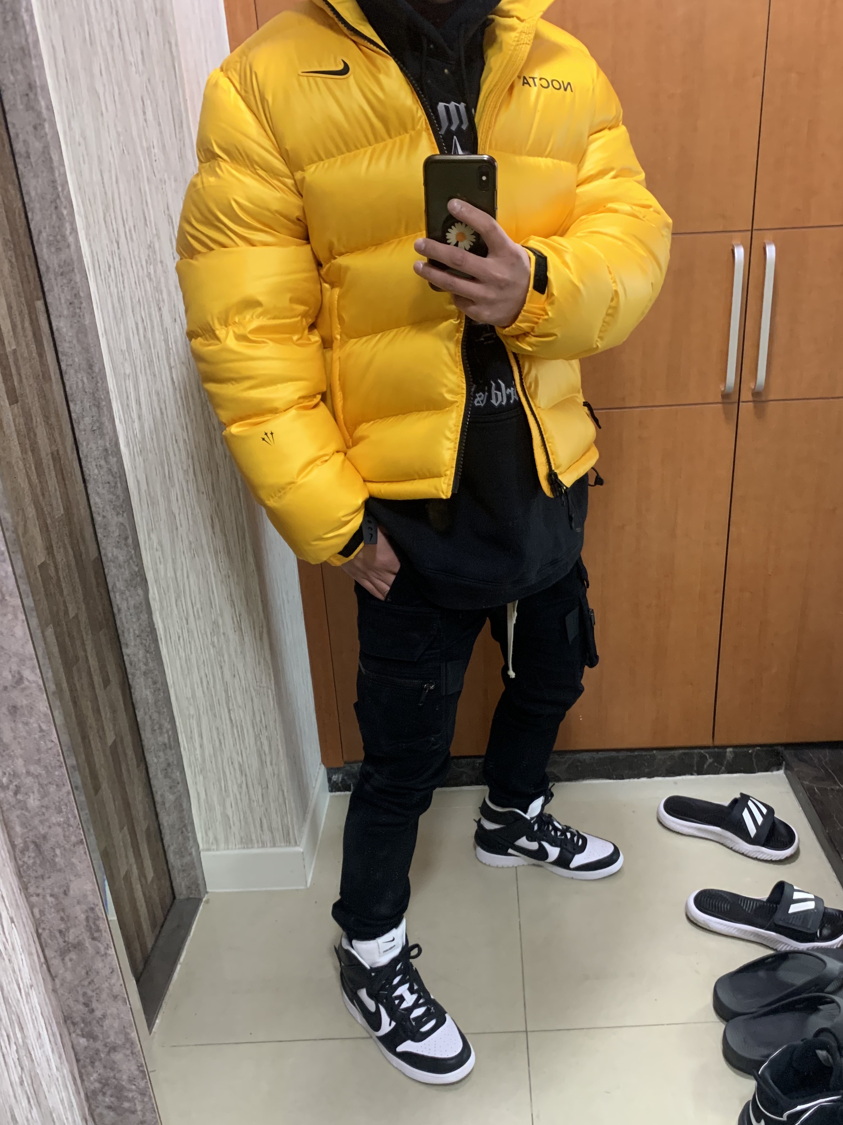 (@jaein.s) 님의 게시물 | KREAM