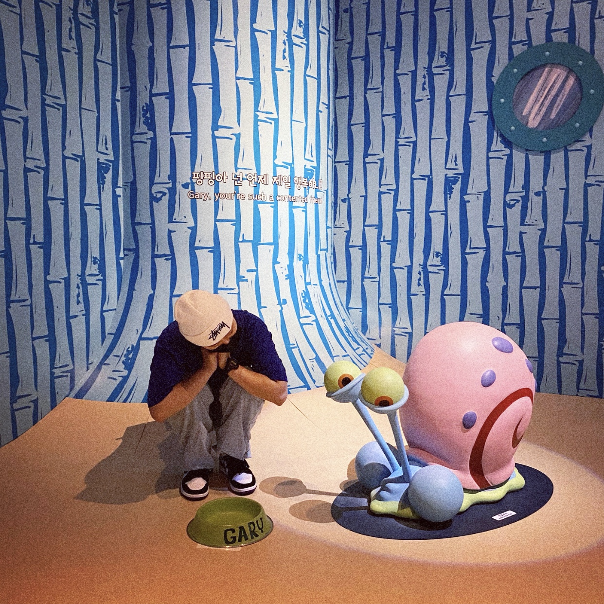 윰 (@yooooooooooomi) 님의 게시물 | KREAM